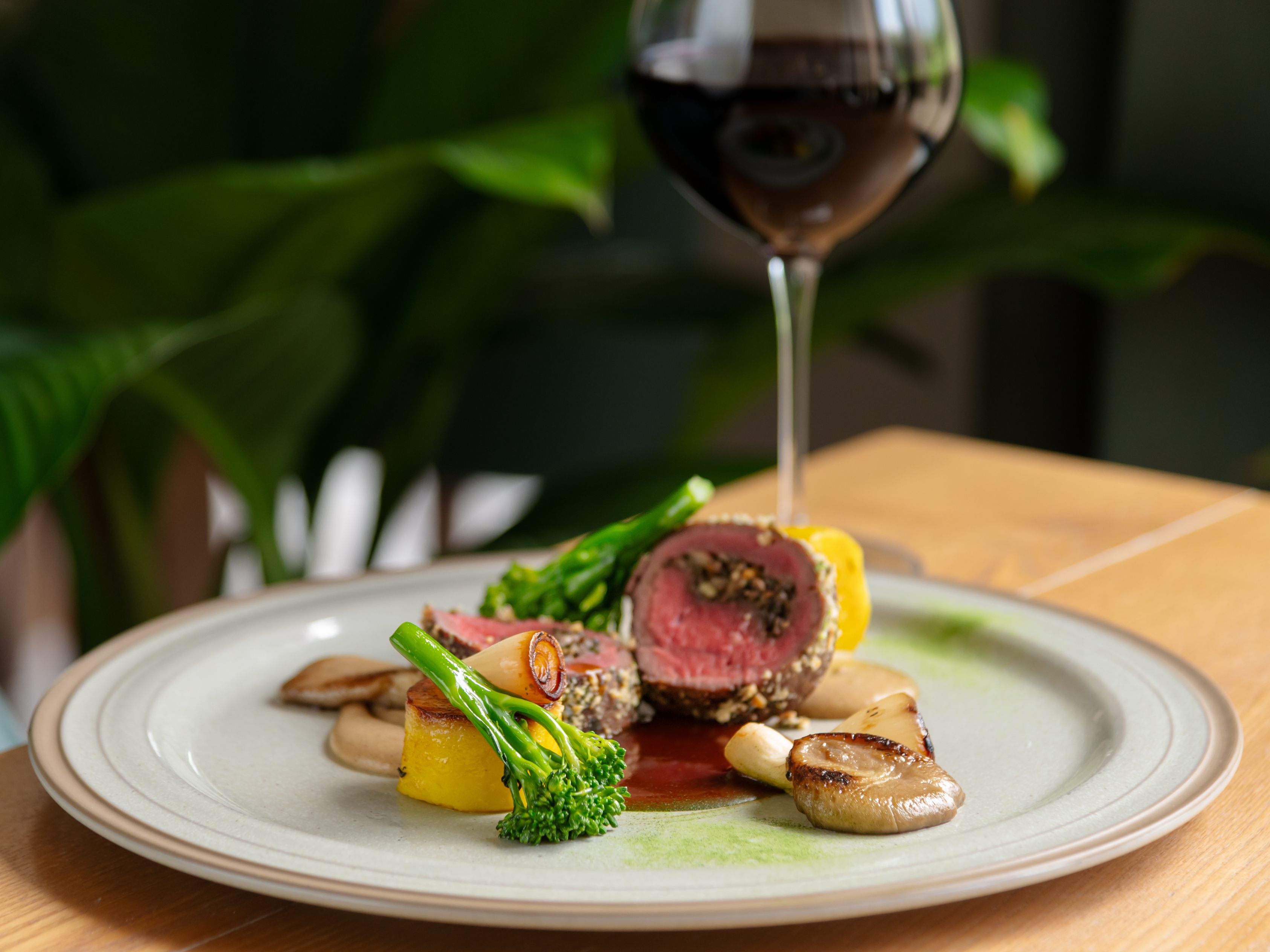 Oxford Restaurants | voco Oxford Thames