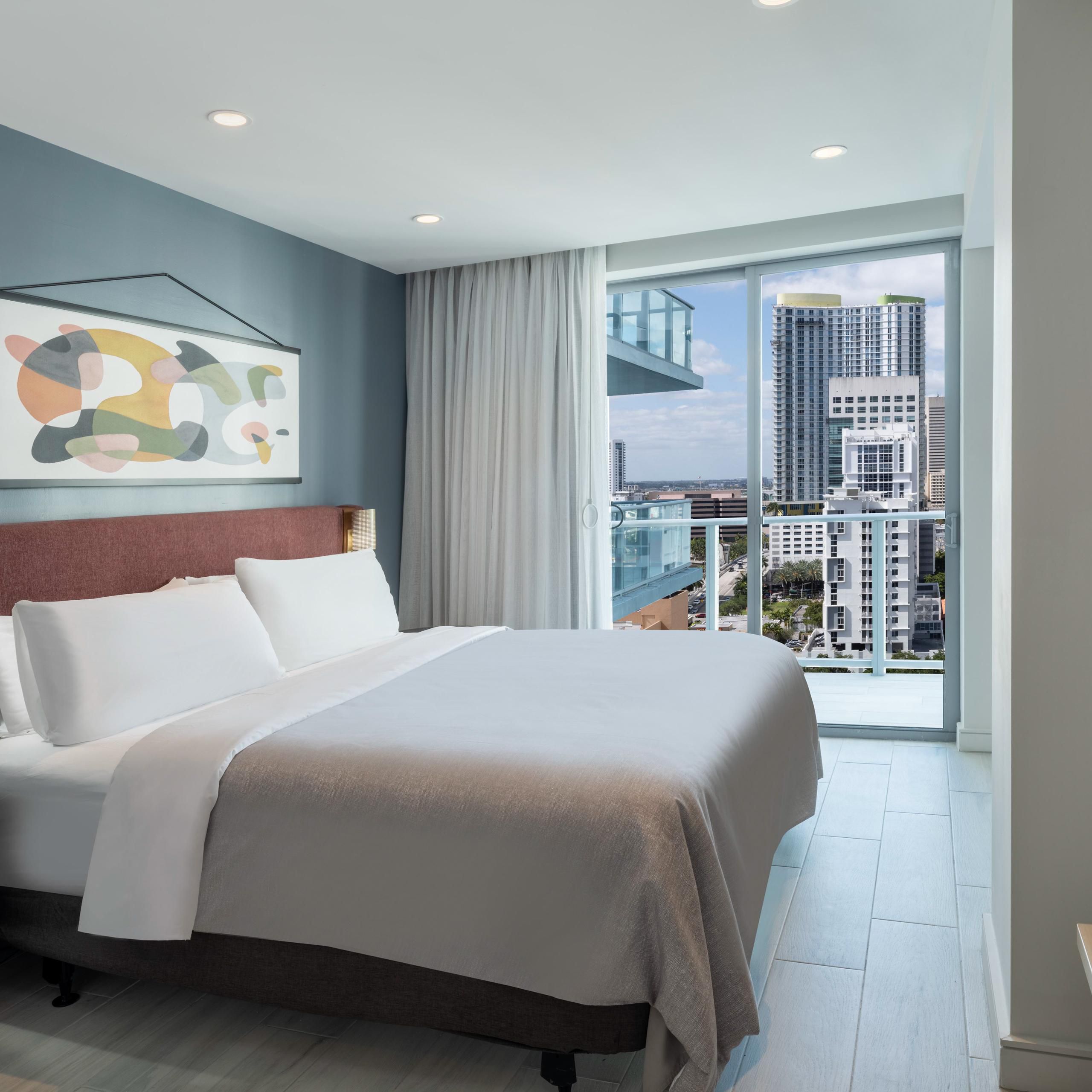 Brickell Miami Hotel | Atwell Suites Miami Brickell