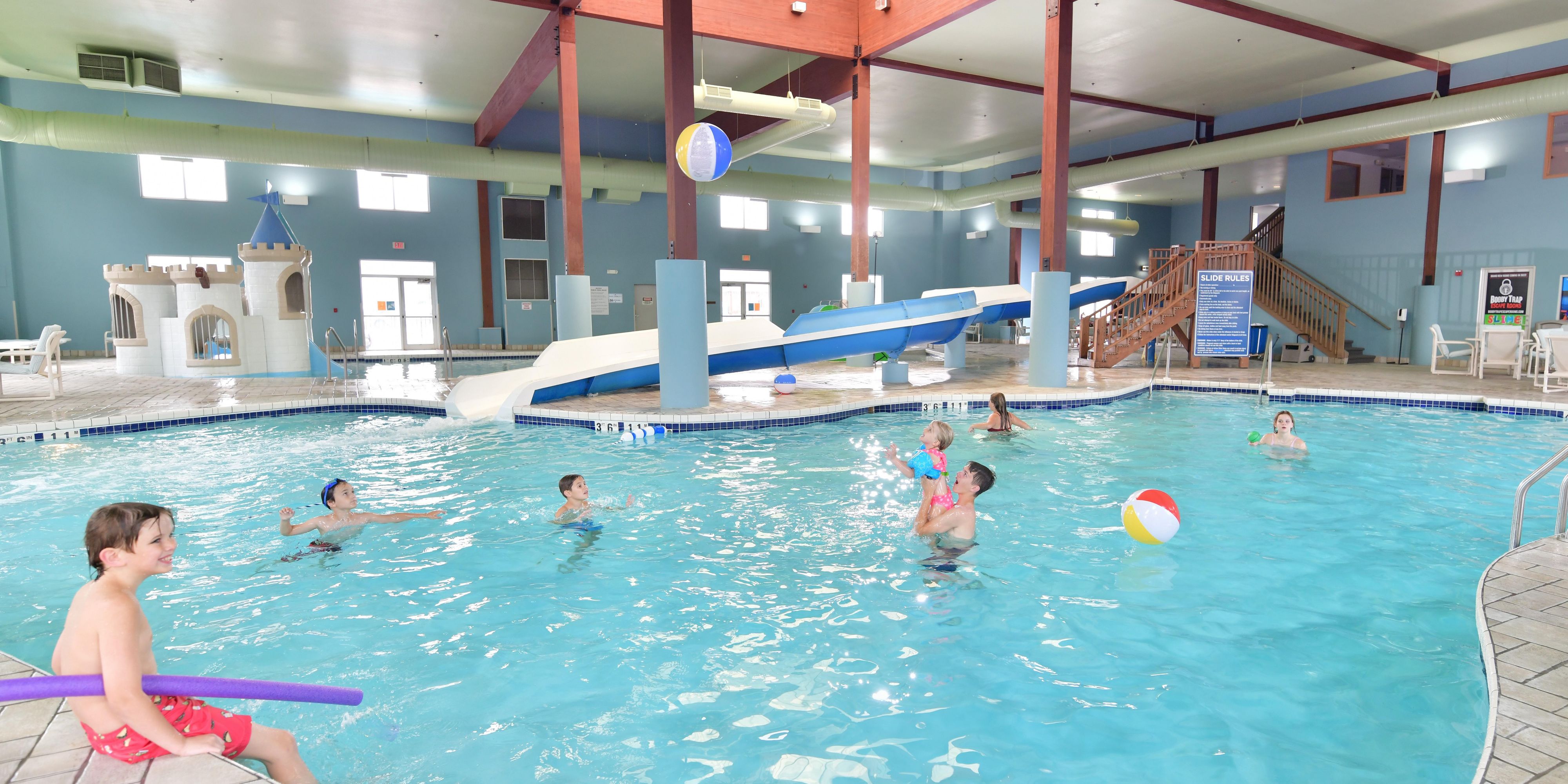 Hotel in Lake Delton Wisconsin | avid hotel Wisconsin Dells – Lake Delton