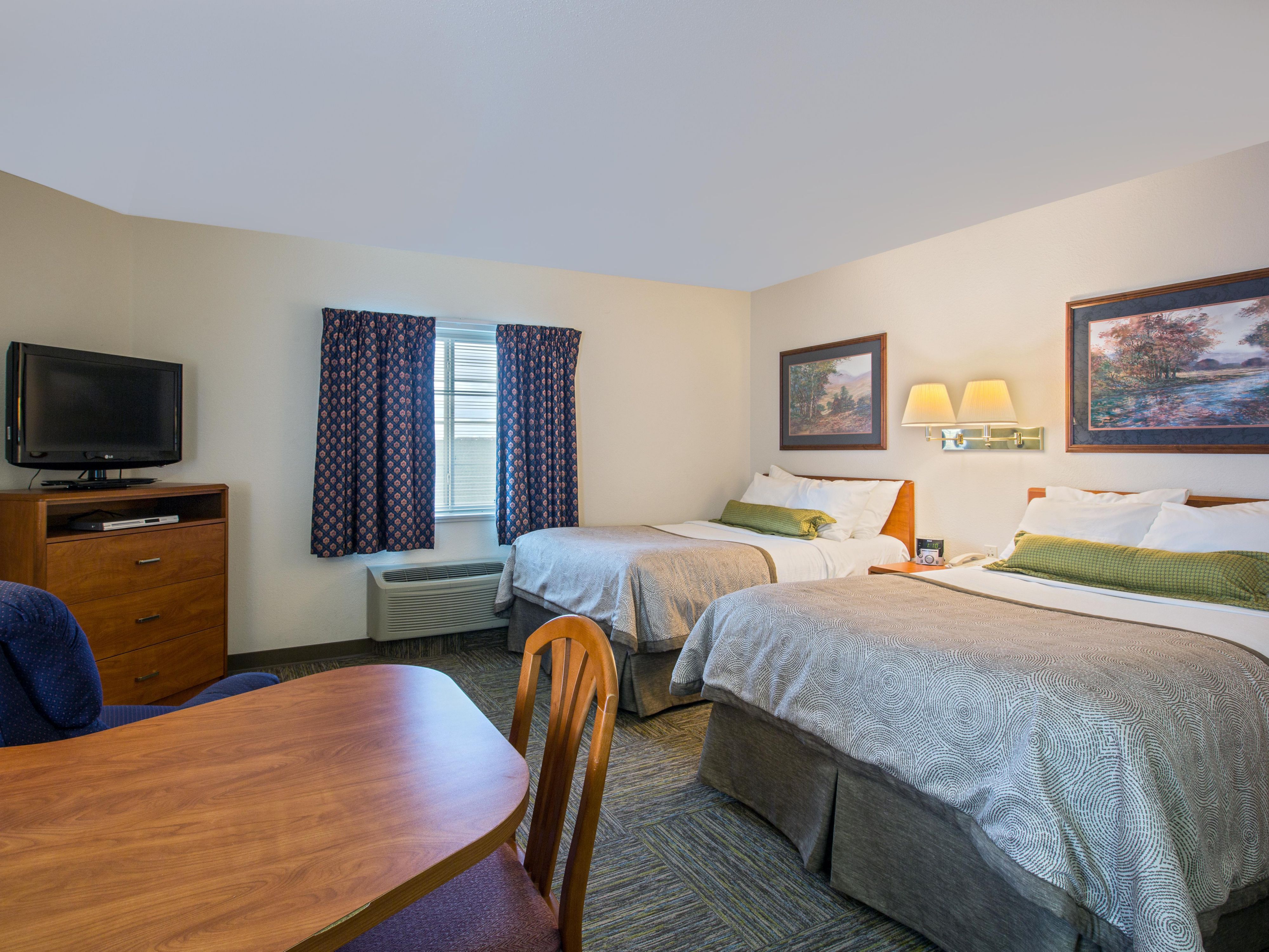 Appleton Extended Stay Hotel | Candlewood Suites Appleton
