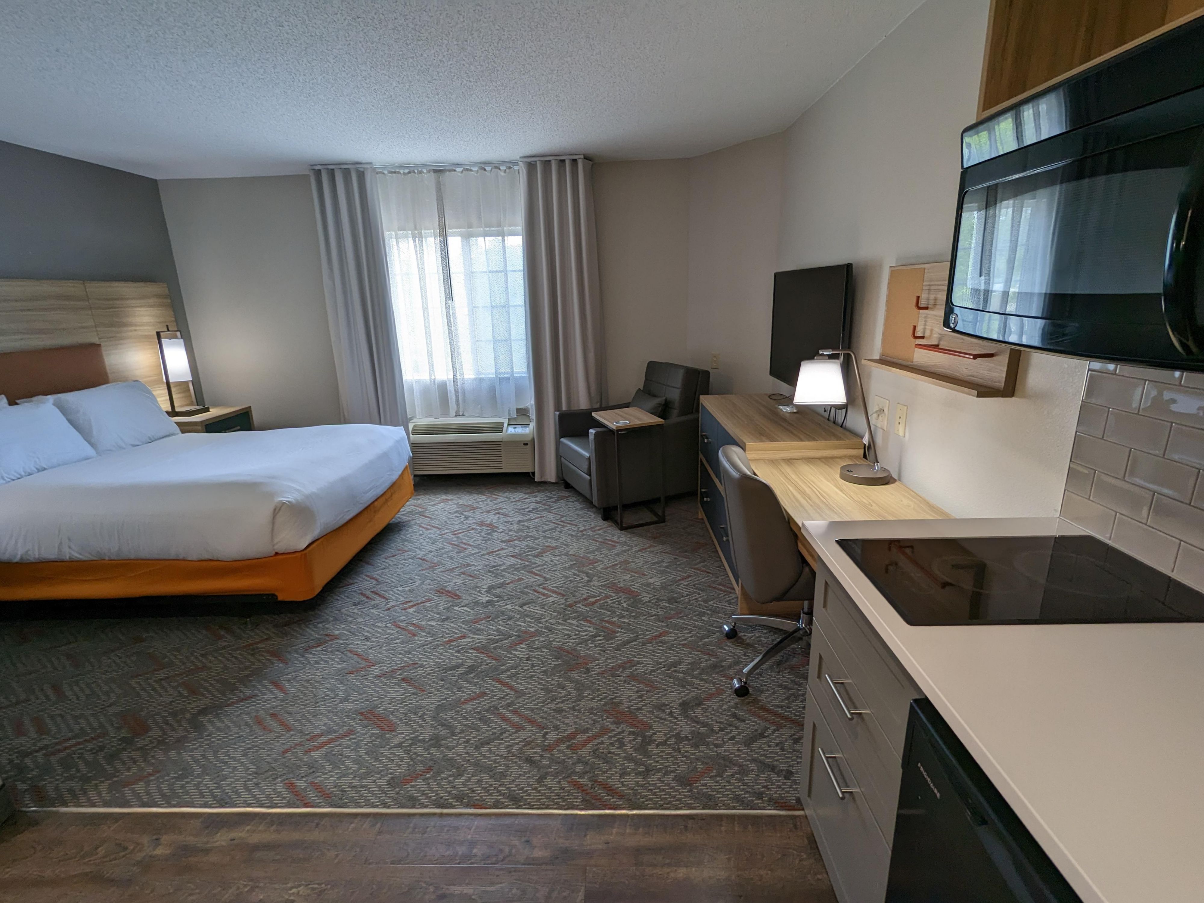 Hotel in Wilson, NC | Candlewood Suites Wilson