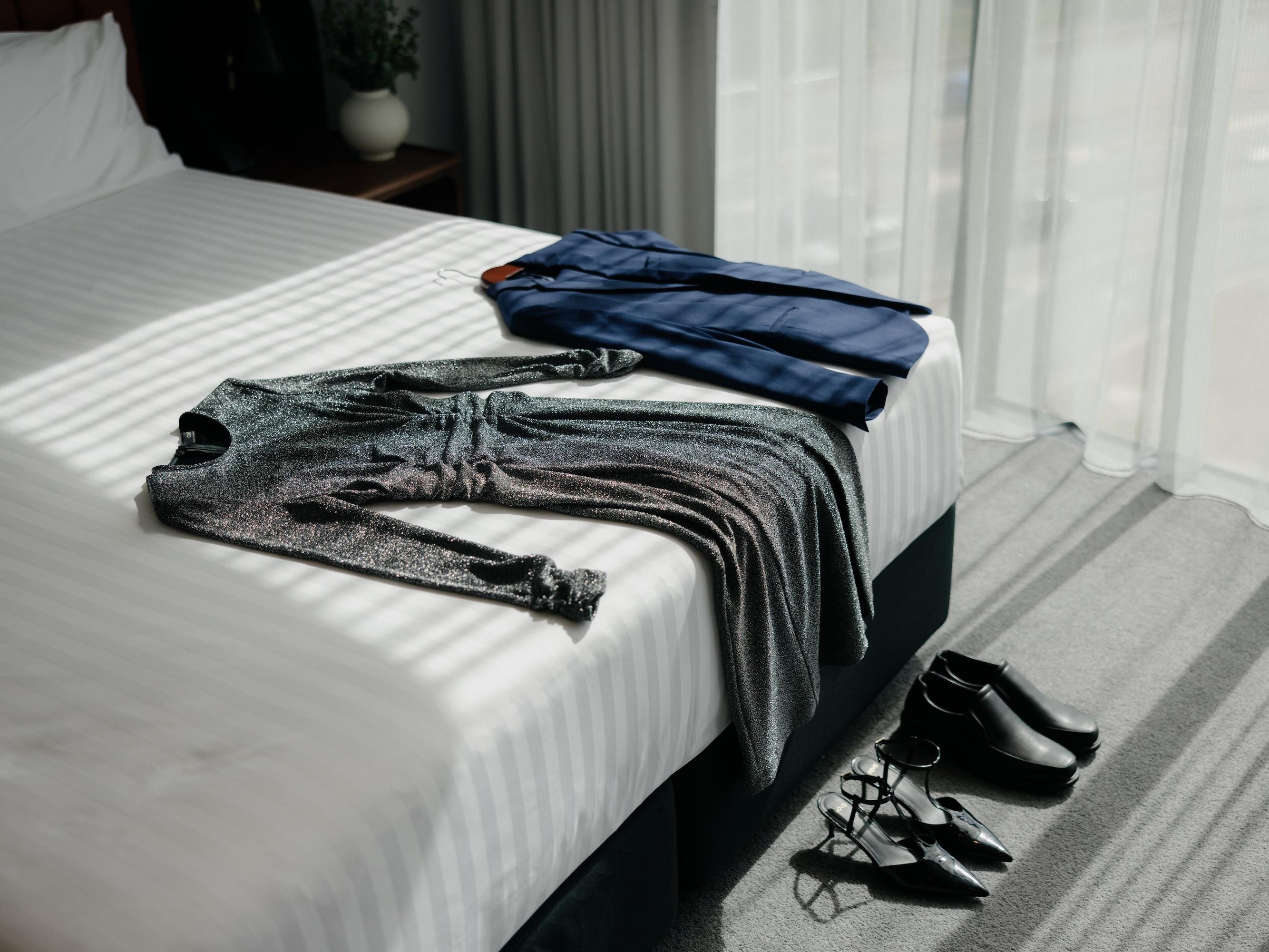 Crowne Plaza Adelaide Mawson Lakes hotel accommodation restaurant and bar