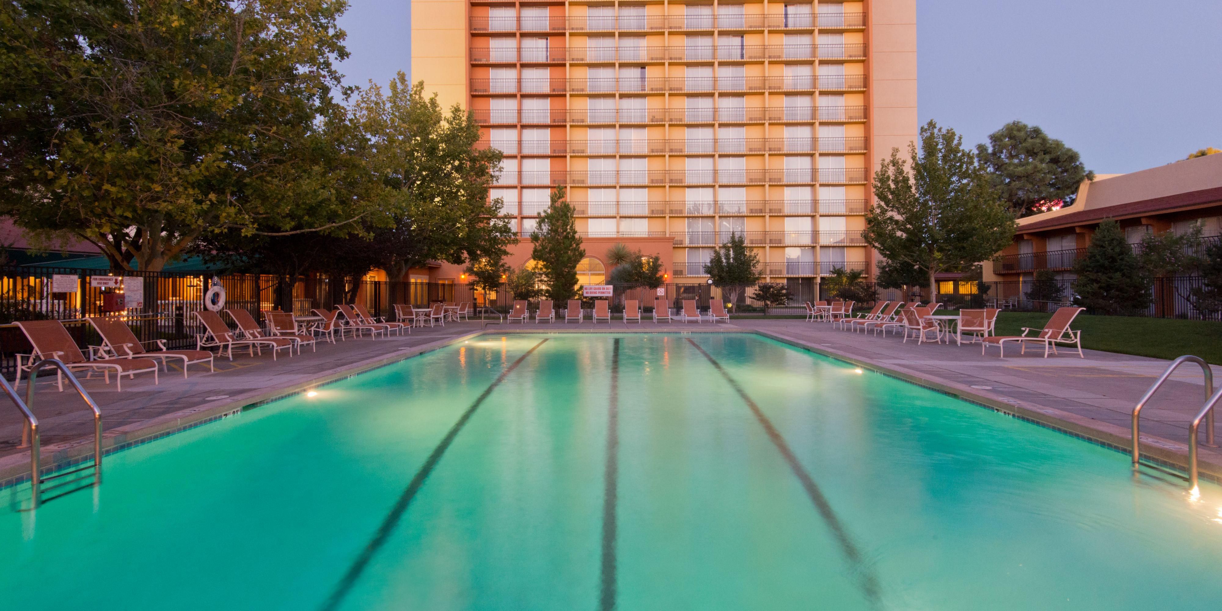 Hotel in Albuquerque, NM | Albuquerque Hotel | Crowne Plaza
