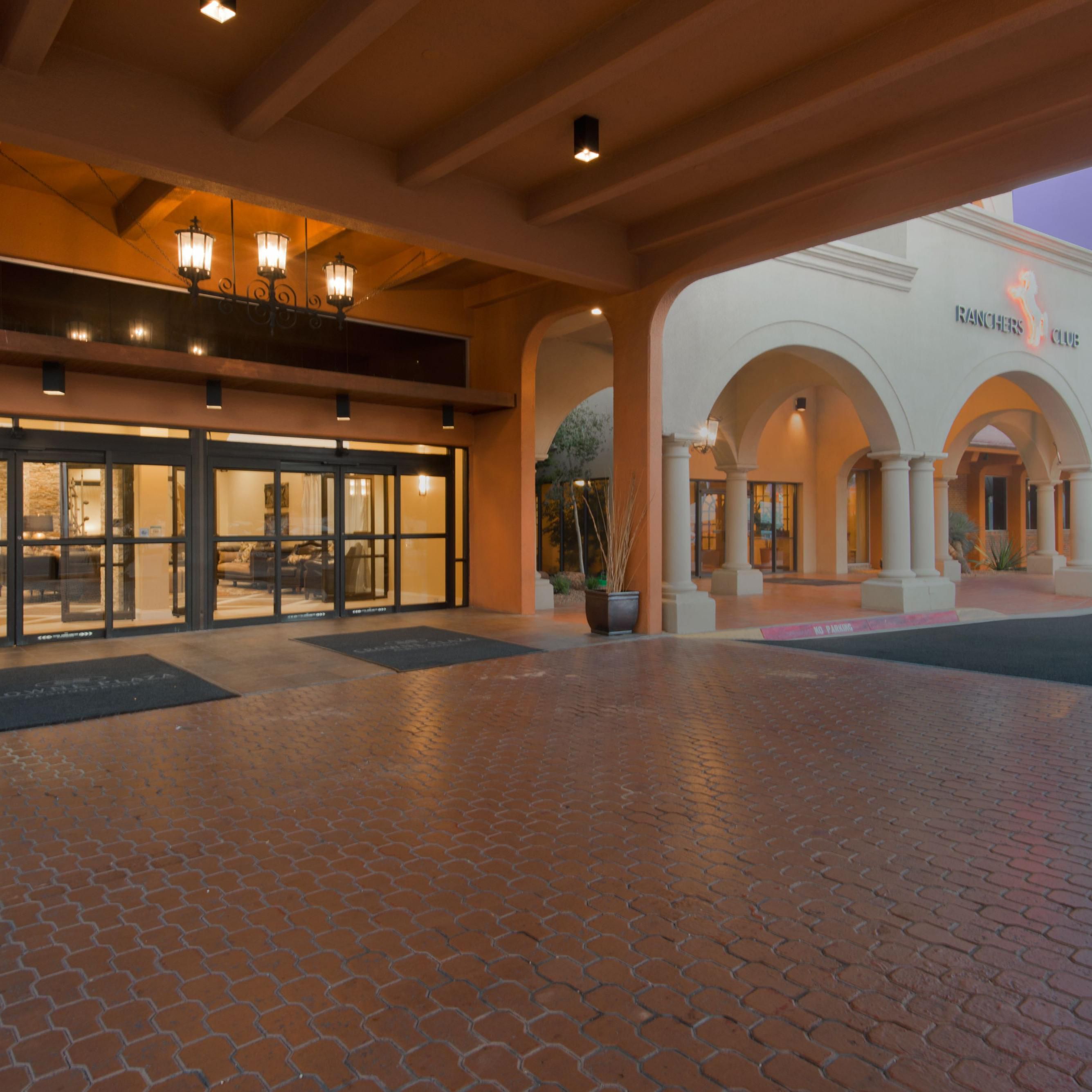 Hotels in Albuquerque, NM | Albuquerque Hotels | Crowne Plaza