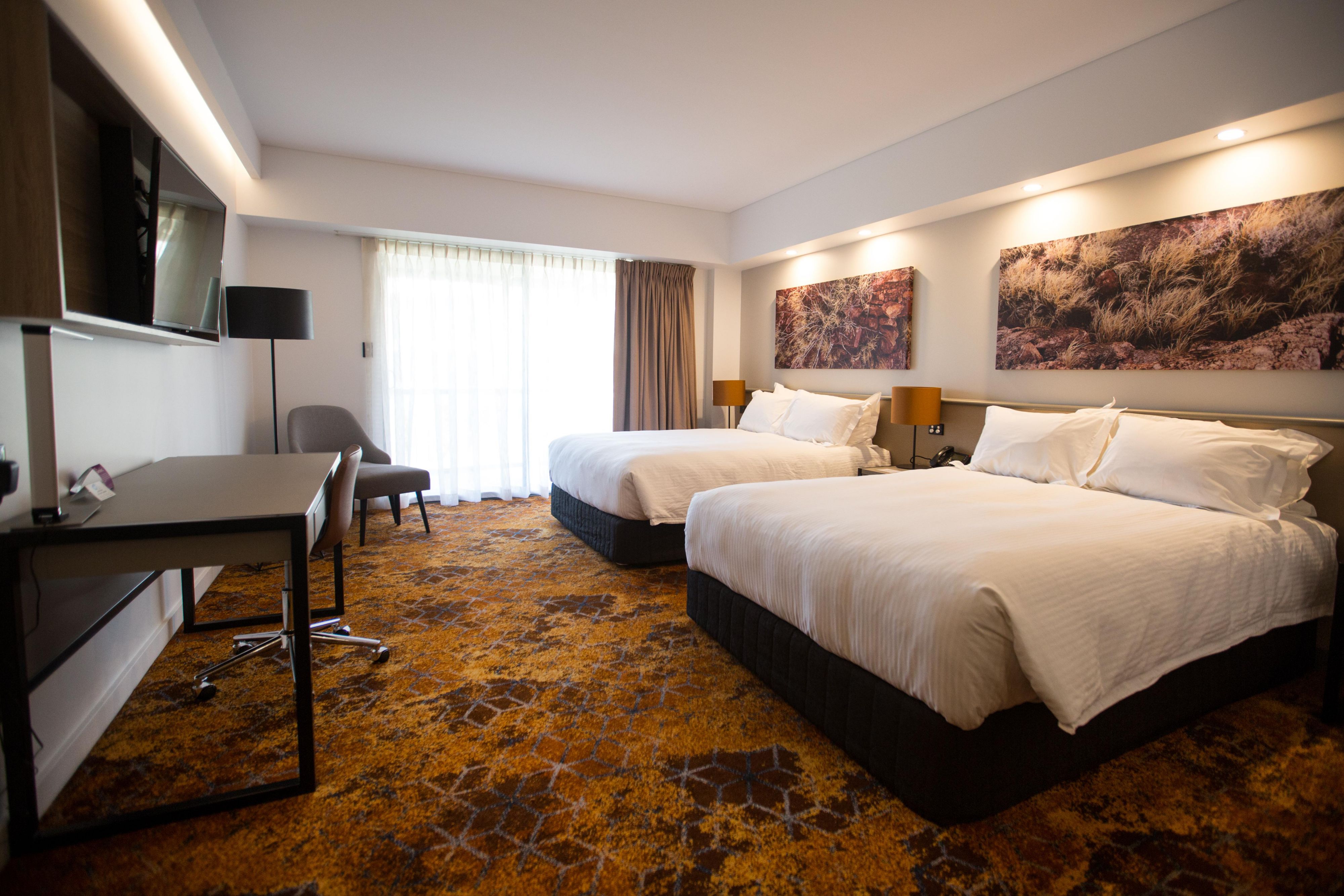 Crowne Plaza Alice Springs Lasseters - Alice Springs, Australia