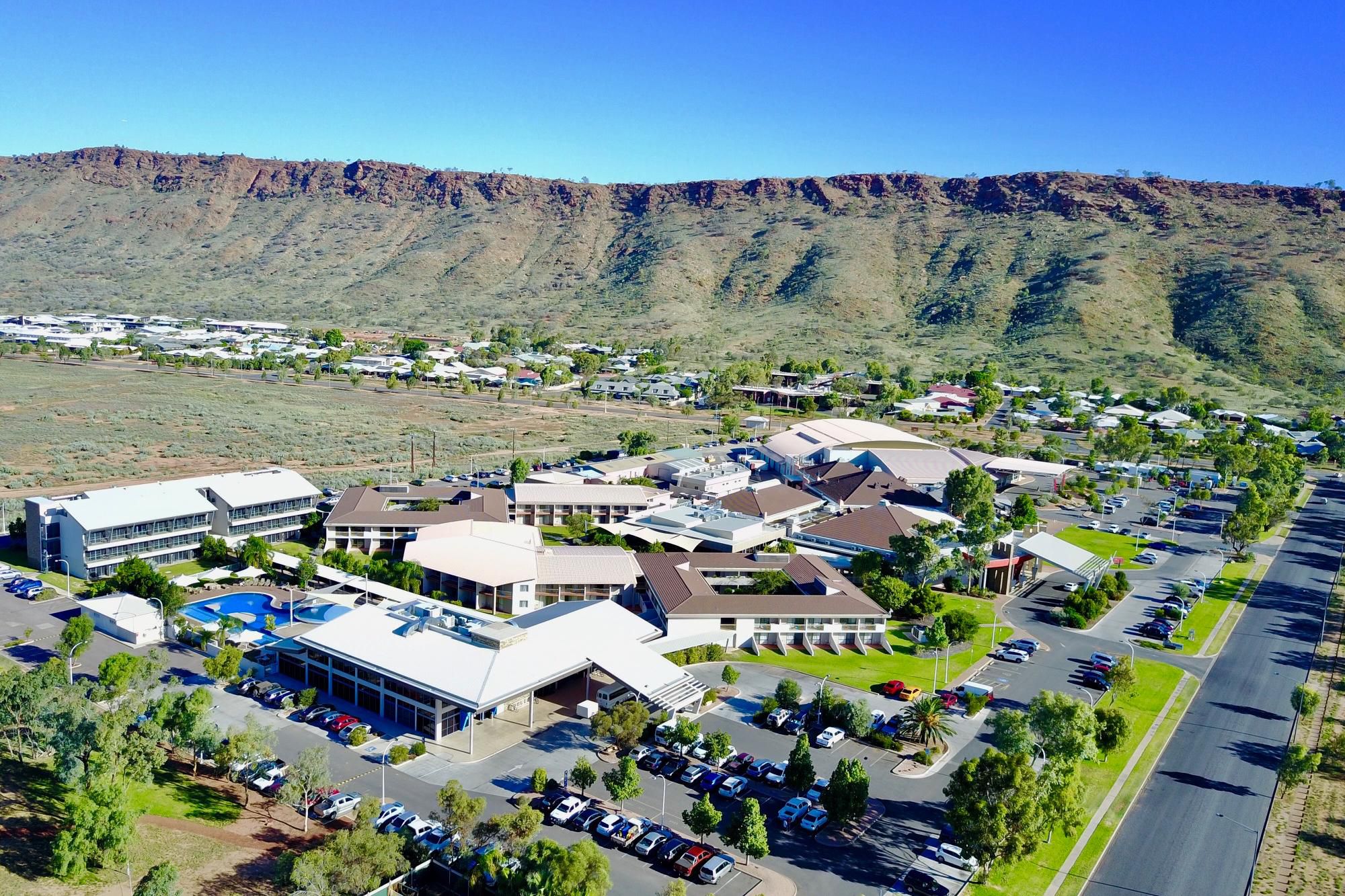Crowne Plaza Alice Springs Lasseters - Alice Springs, Australia