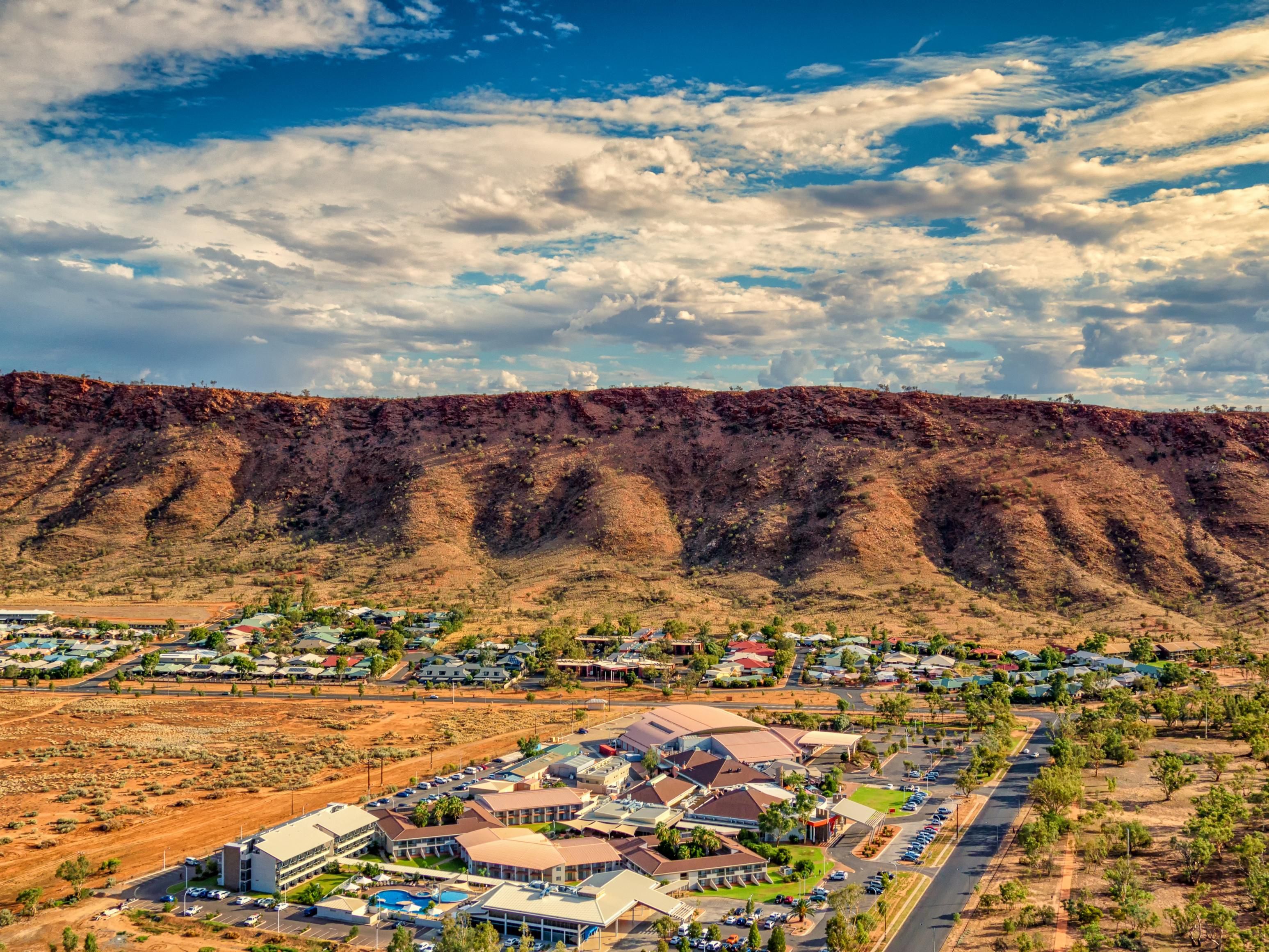 Crowne Plaza Alice Springs Lasseters - Alice Springs, Australia