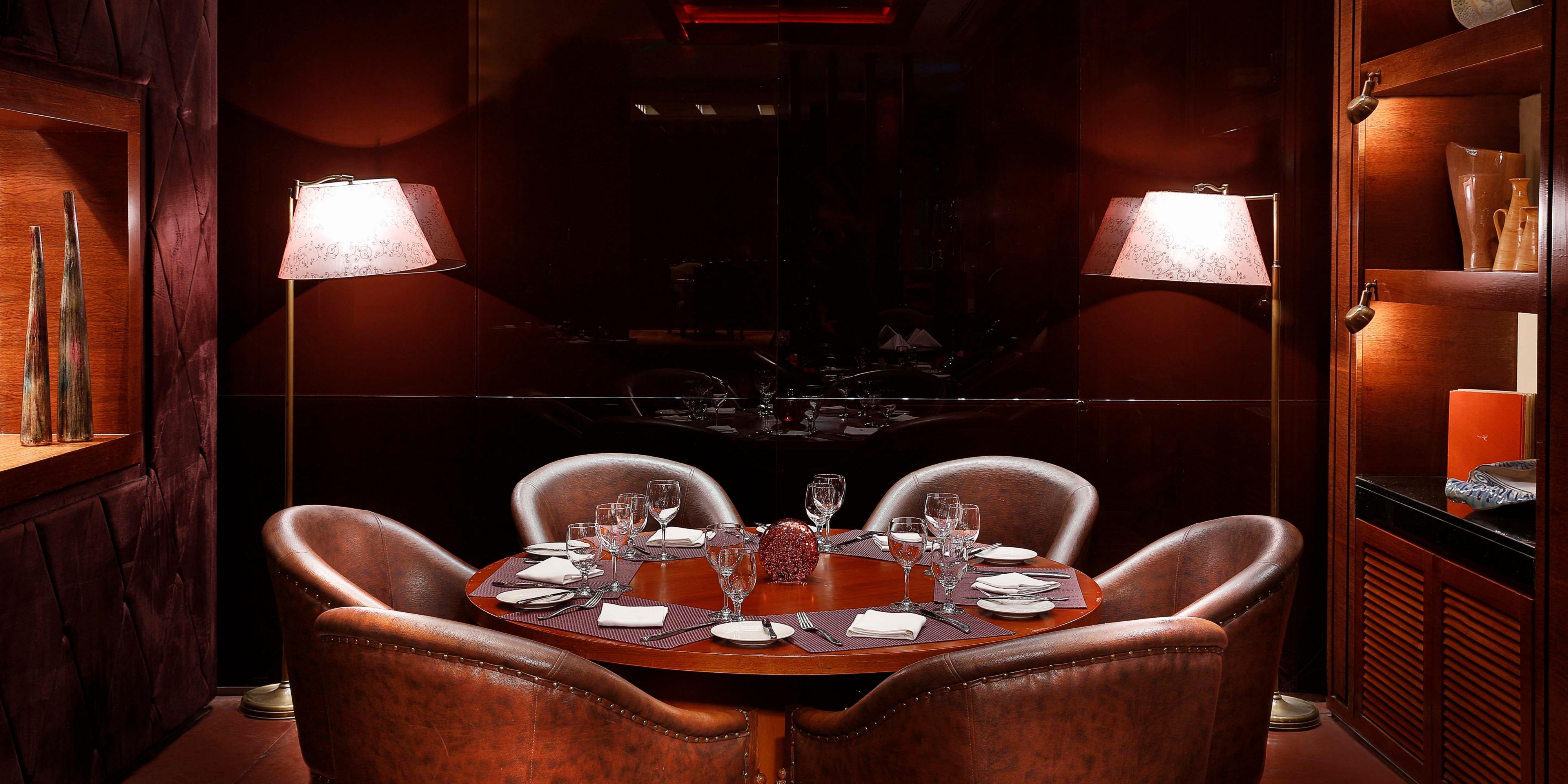 Restaurants Near Amman - Crowne Plaza