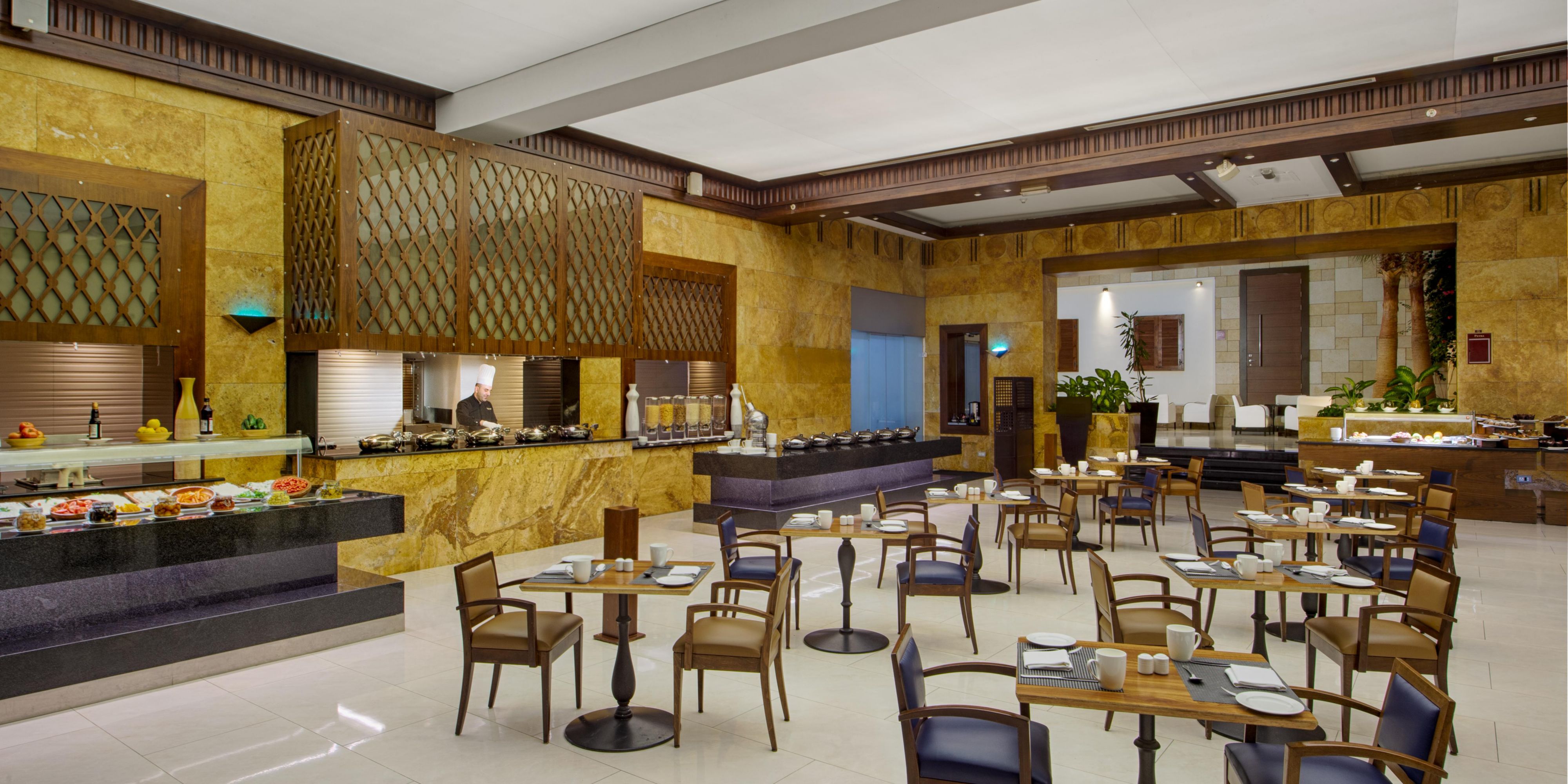 Restaurants Near Amman - Crowne Plaza