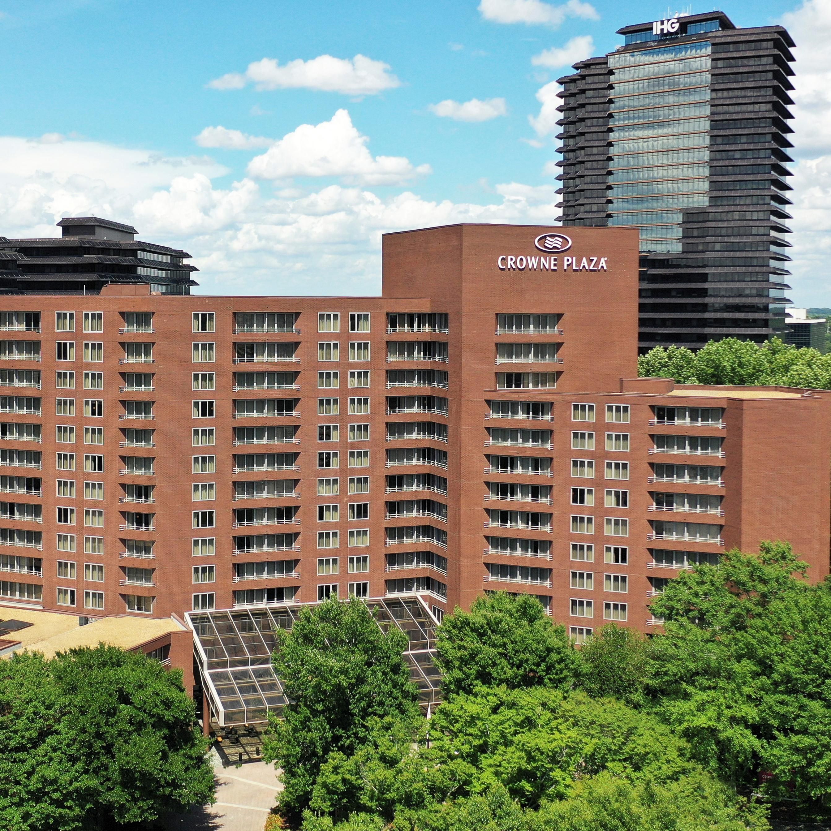 Crowne Plaza Atlanta Perimeter at Ravinia | Atlanta Perimeter Hotel