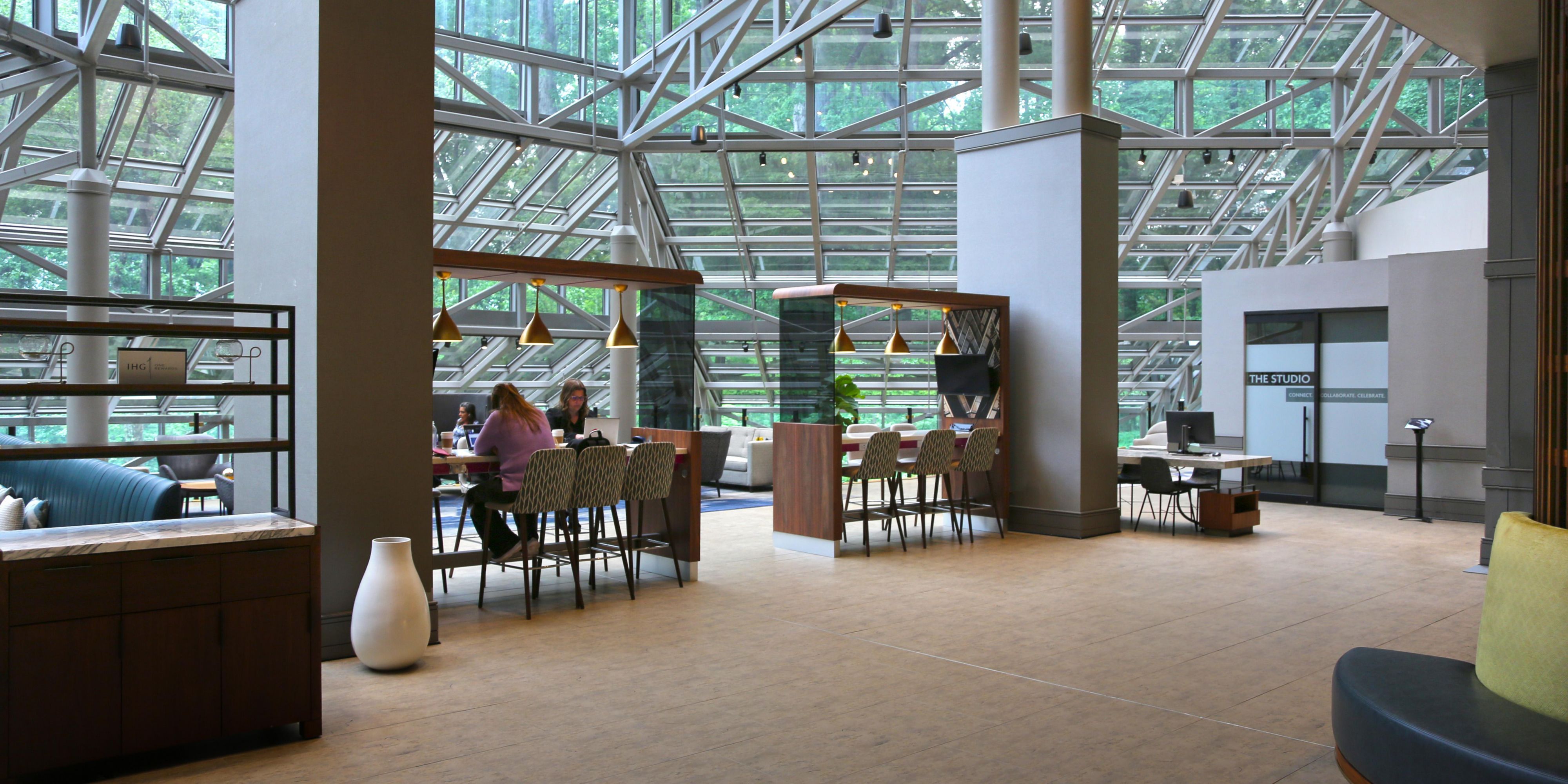 Hotel in Atlanta, GA | Crowne Plaza Atlanta Perimeter at Ravinia