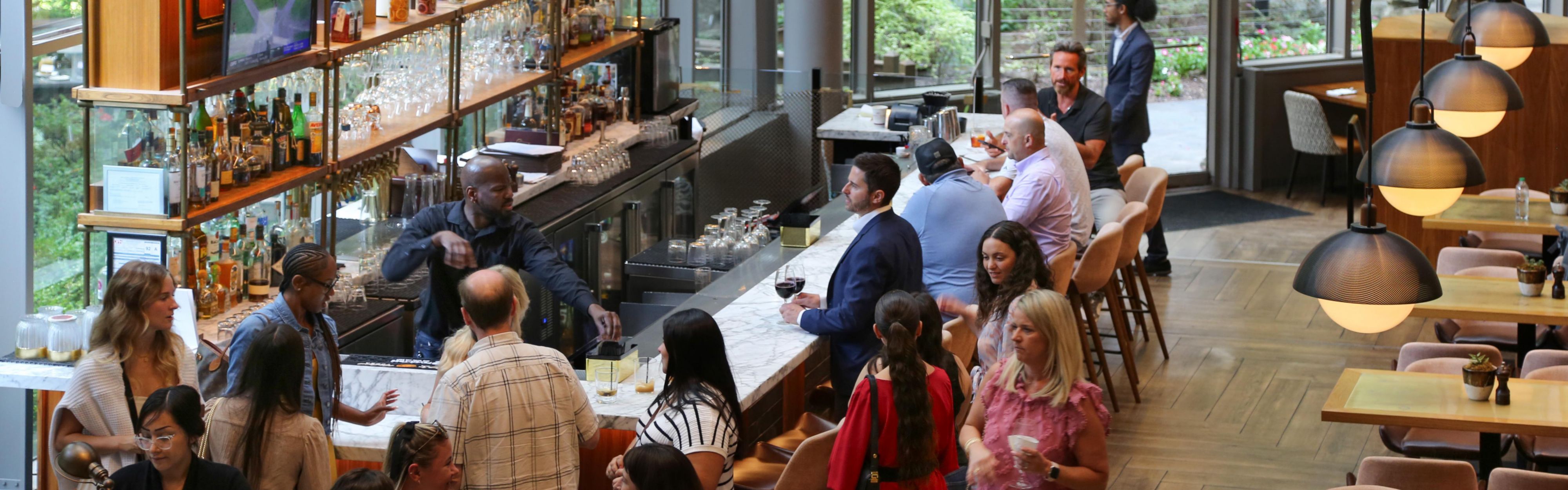 Restaurants Near Perimeter Mall | Crowne Plaza Atlanta Perimeter at Ravinia