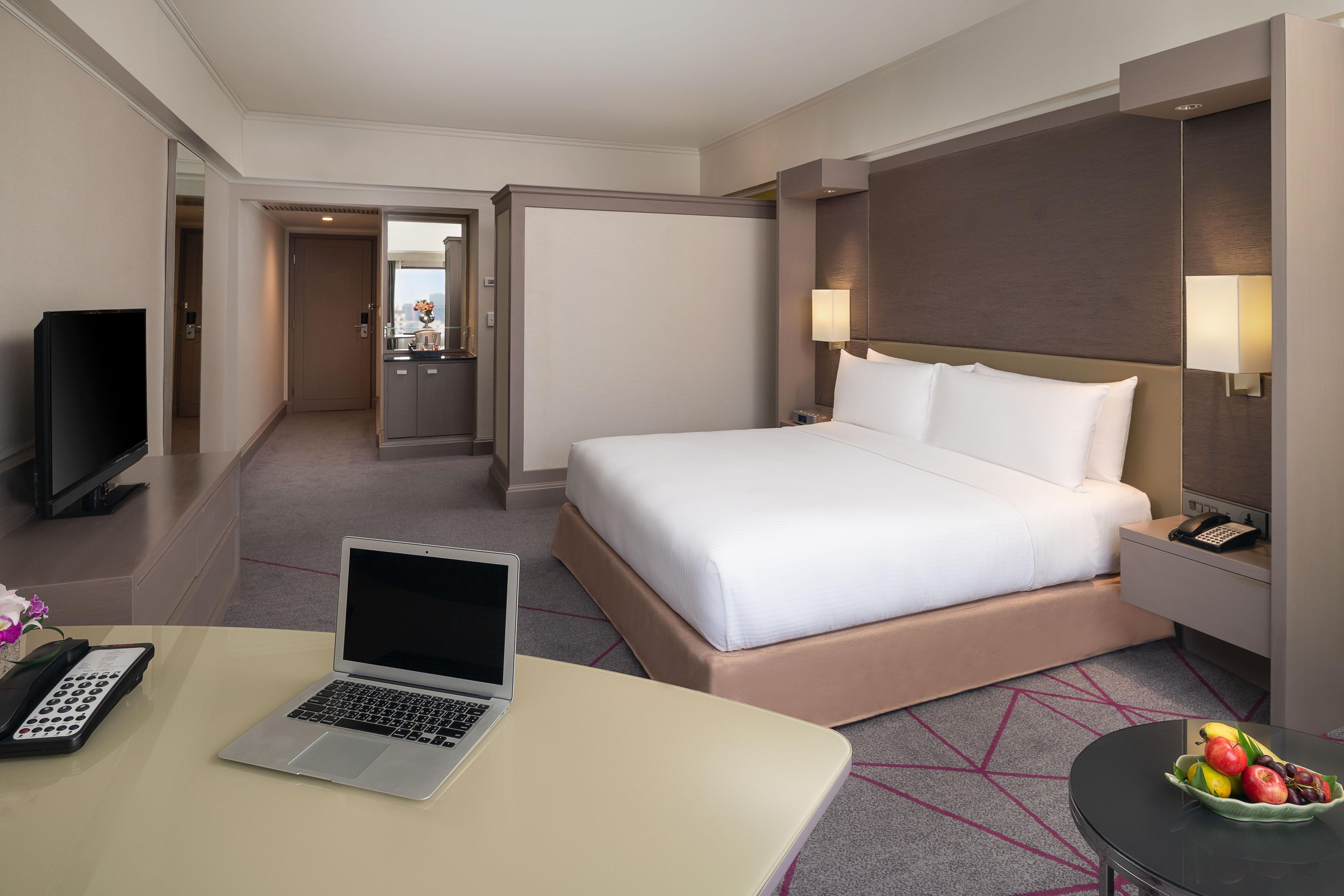 Crowne Plaza Bangkok Lumpini Park