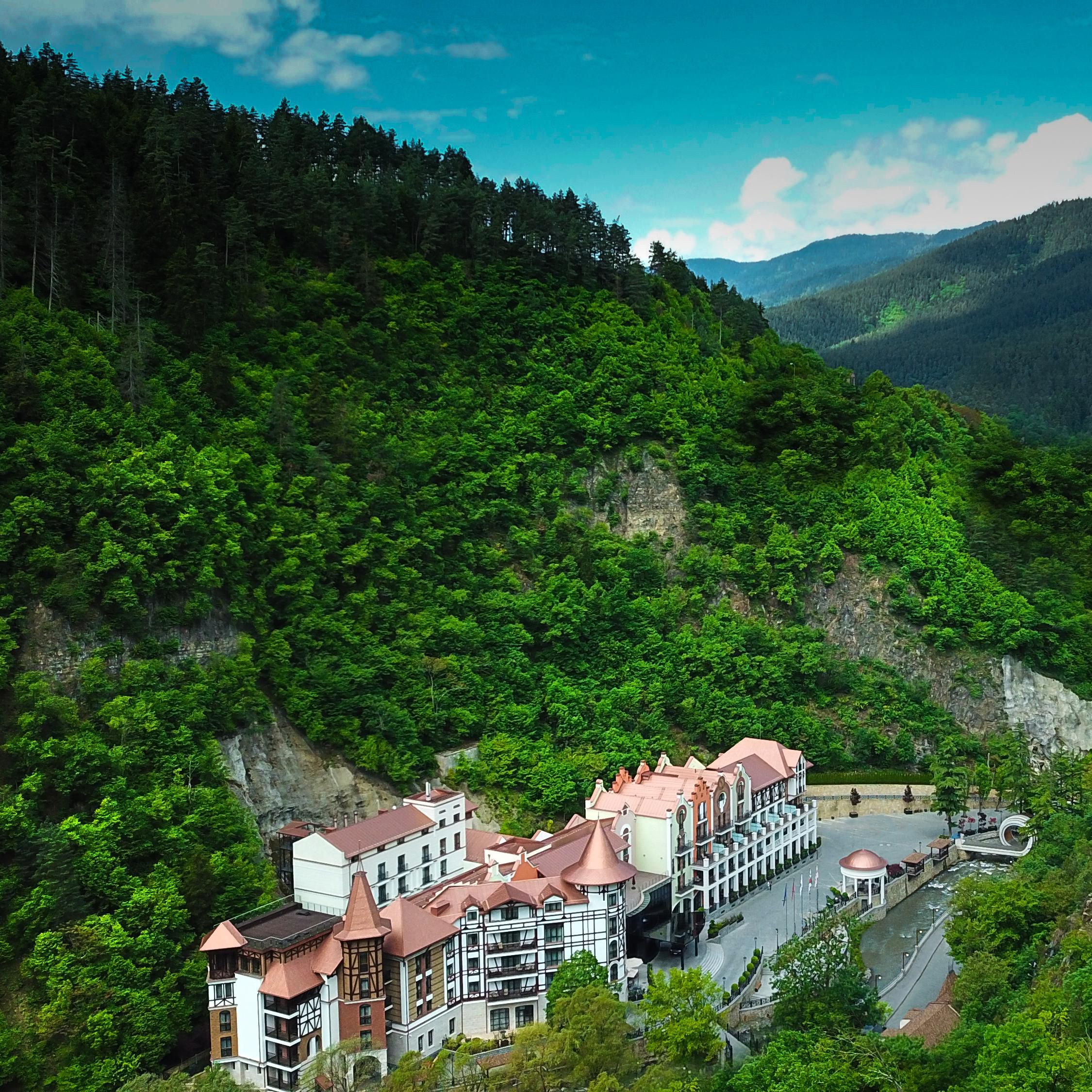 Spa Hotel In Borjomi: Crowne Plaza Borjomi