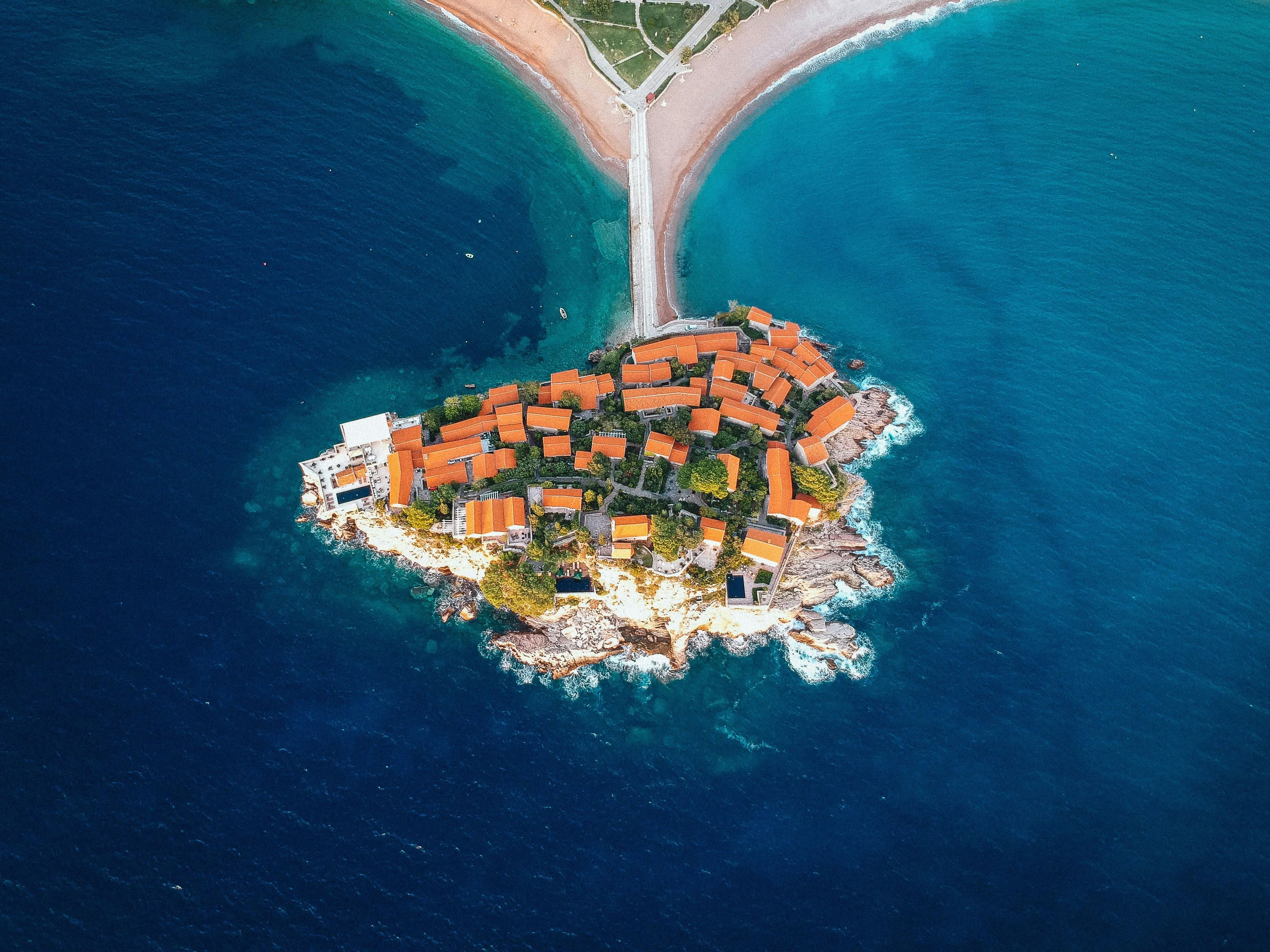 Crowne Plaza Budva | Premium Seaside Hotel in Montenegro