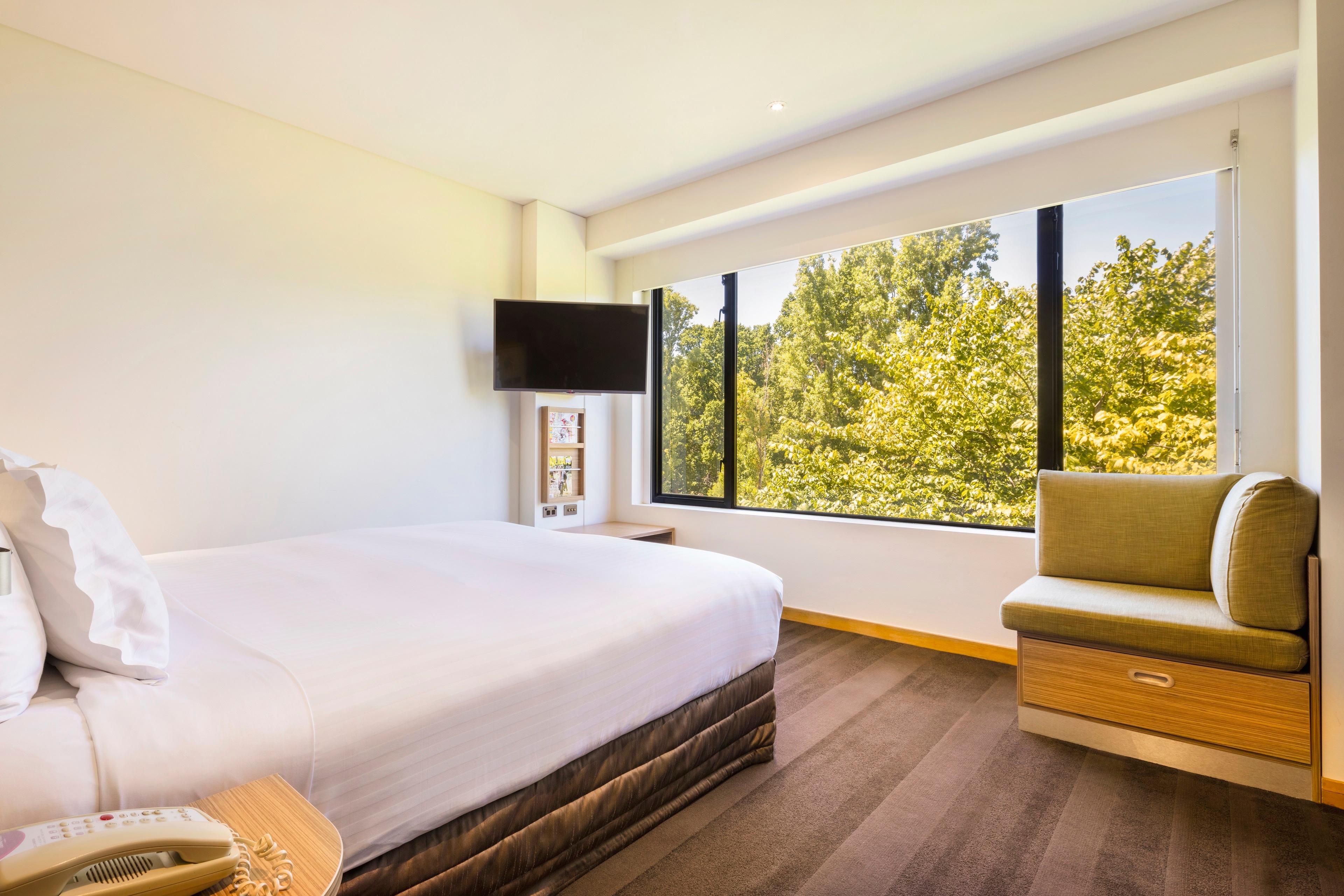 Crowne Plaza Canberra - Canberra, Australia