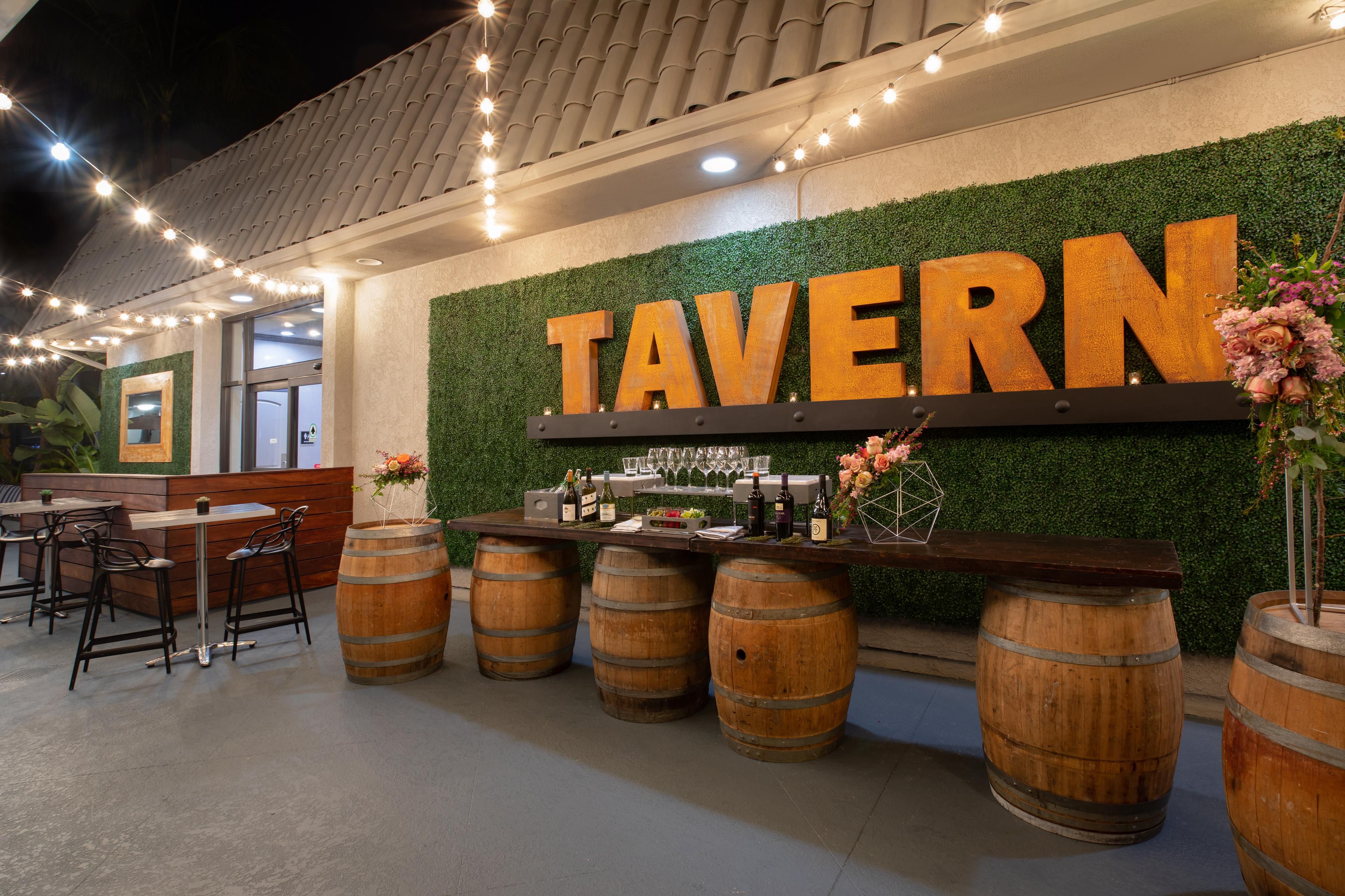 Hotels in Costa Mesa, CA | Crowne Plaza Costa Mesa Orange County