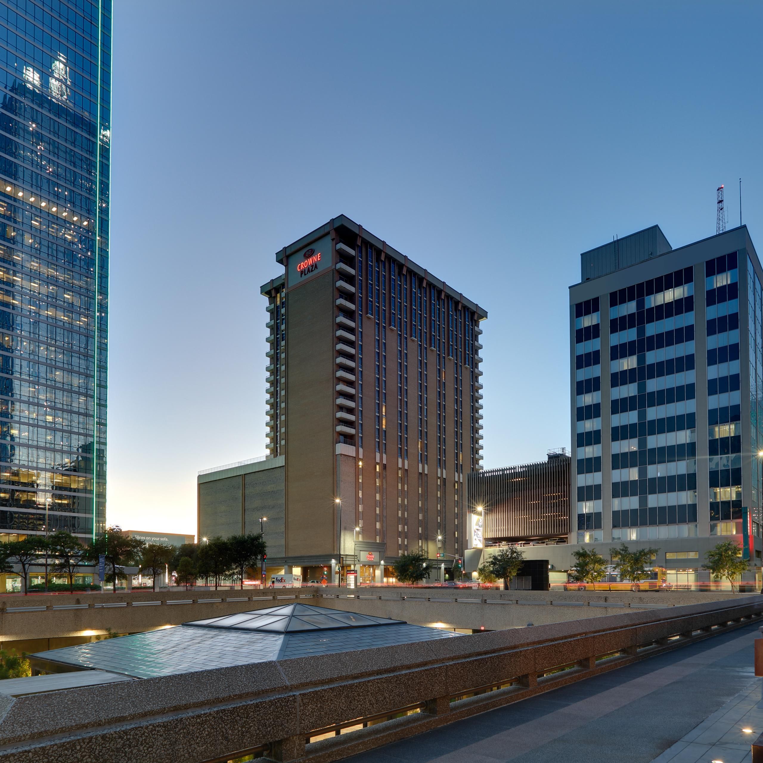 Crowne Plaza Dallas Downtown