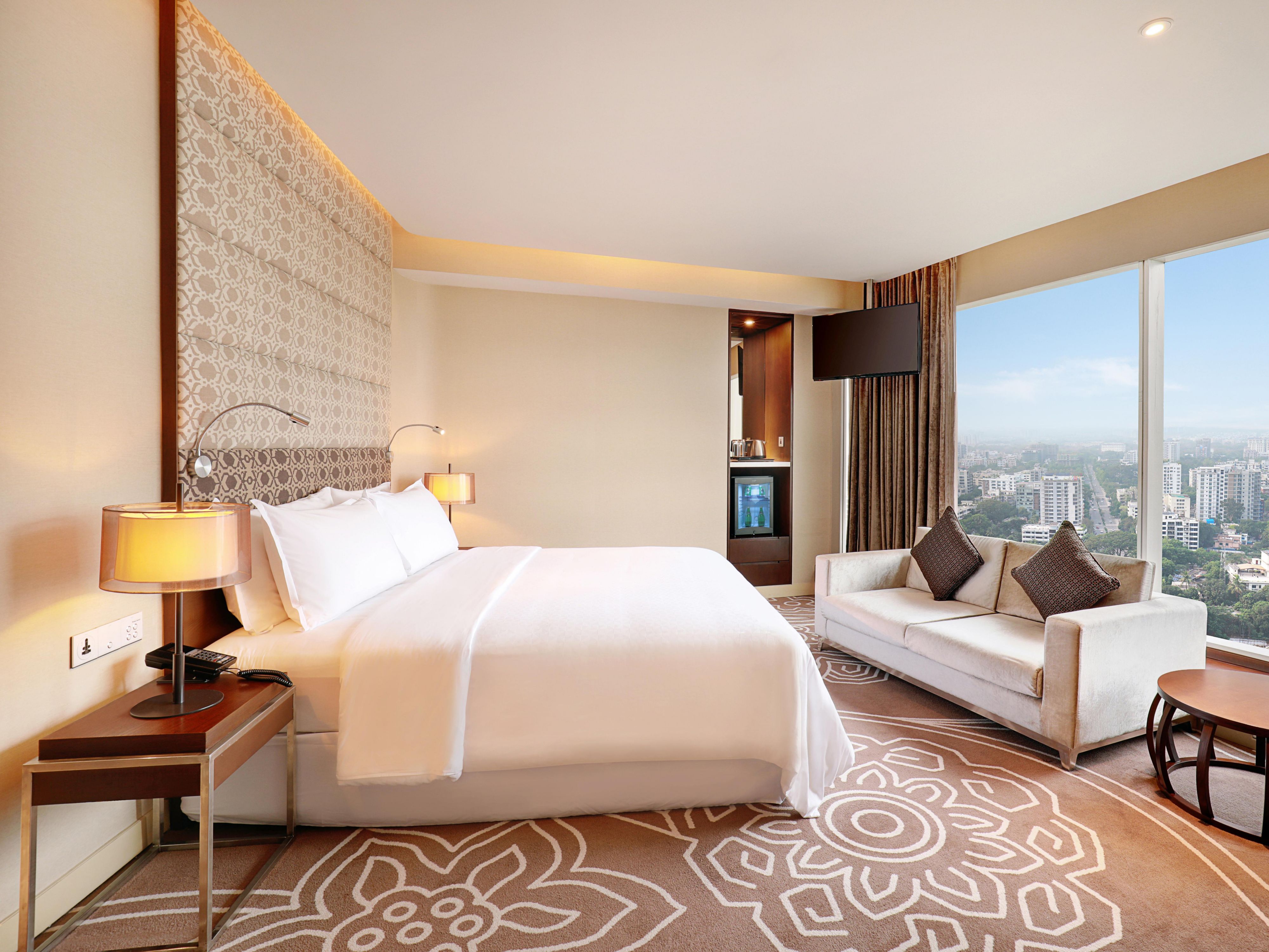 Stay at The Best Location in Dhaka near Gulshan, Banani and Baridhara neighborhood