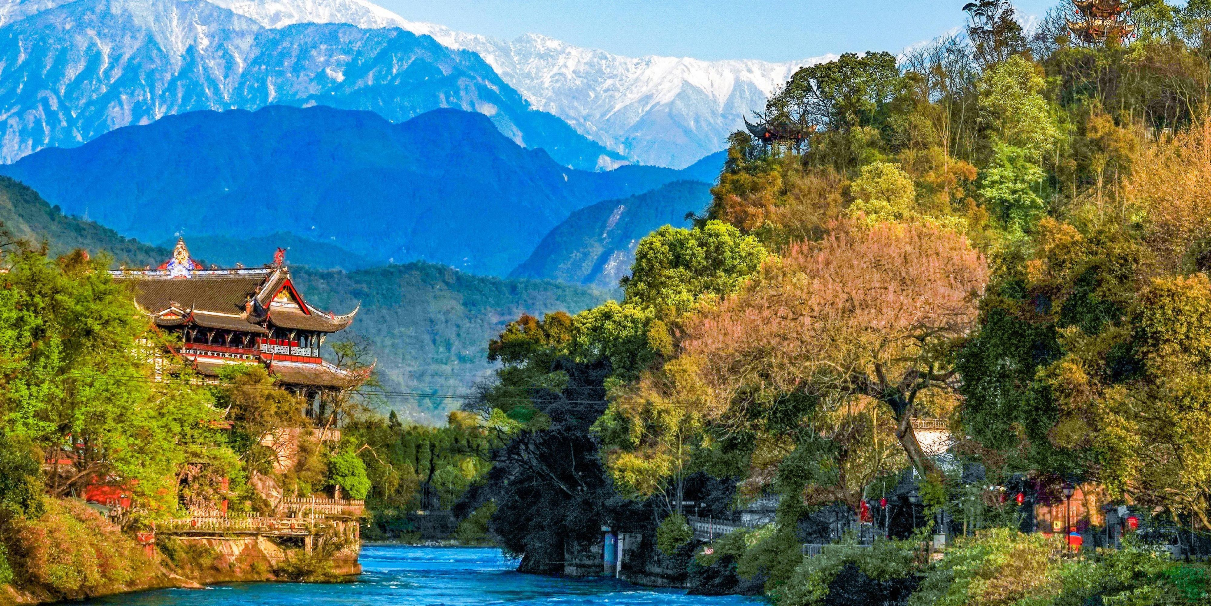 Una visión en profundidad de la guía turística nativa de Dujiangyan