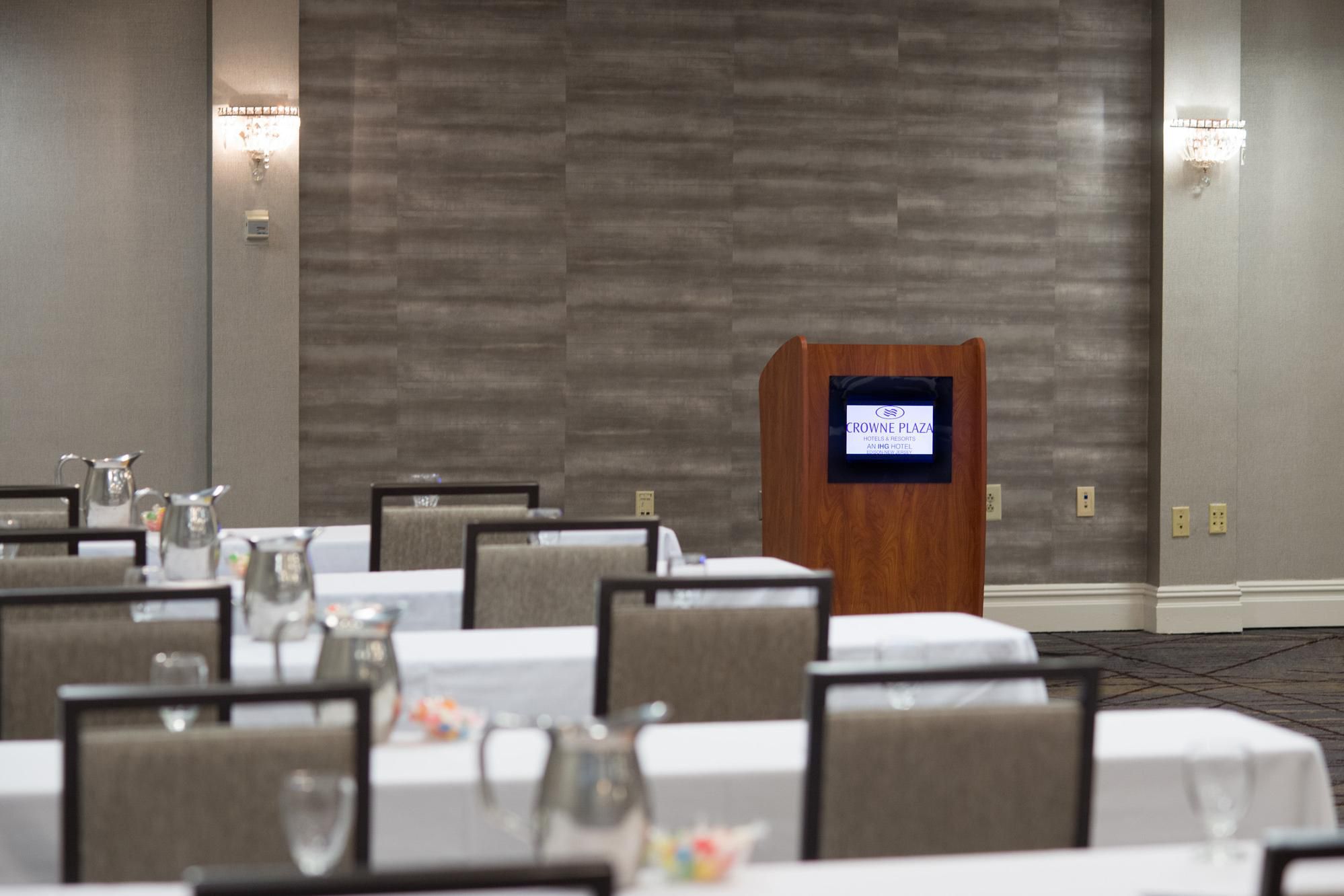 Crowne Plaza Edison