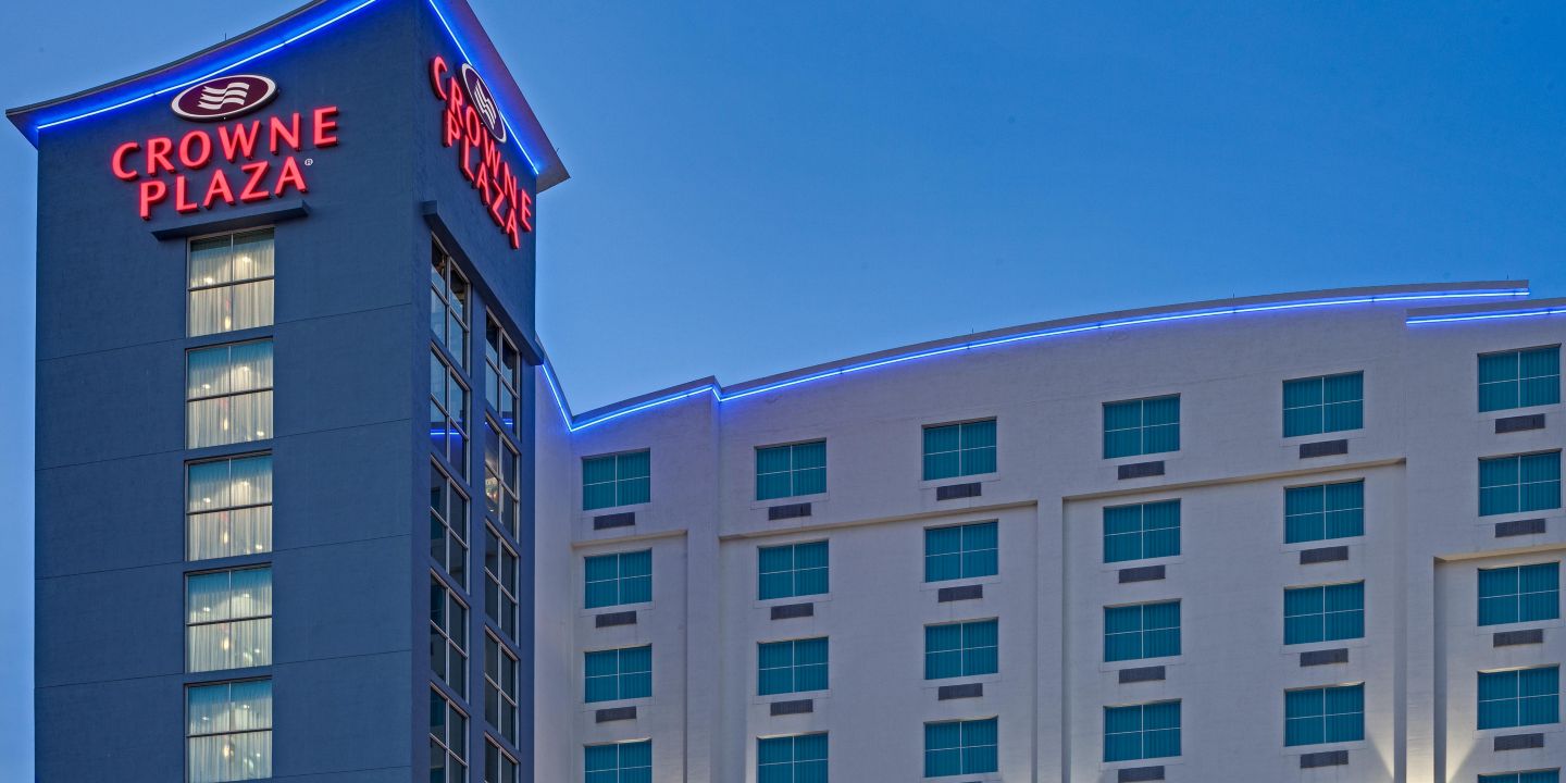 Crowne Plaza Ft. Lauderdale Airport/Cruise | Hotels near Fort ...