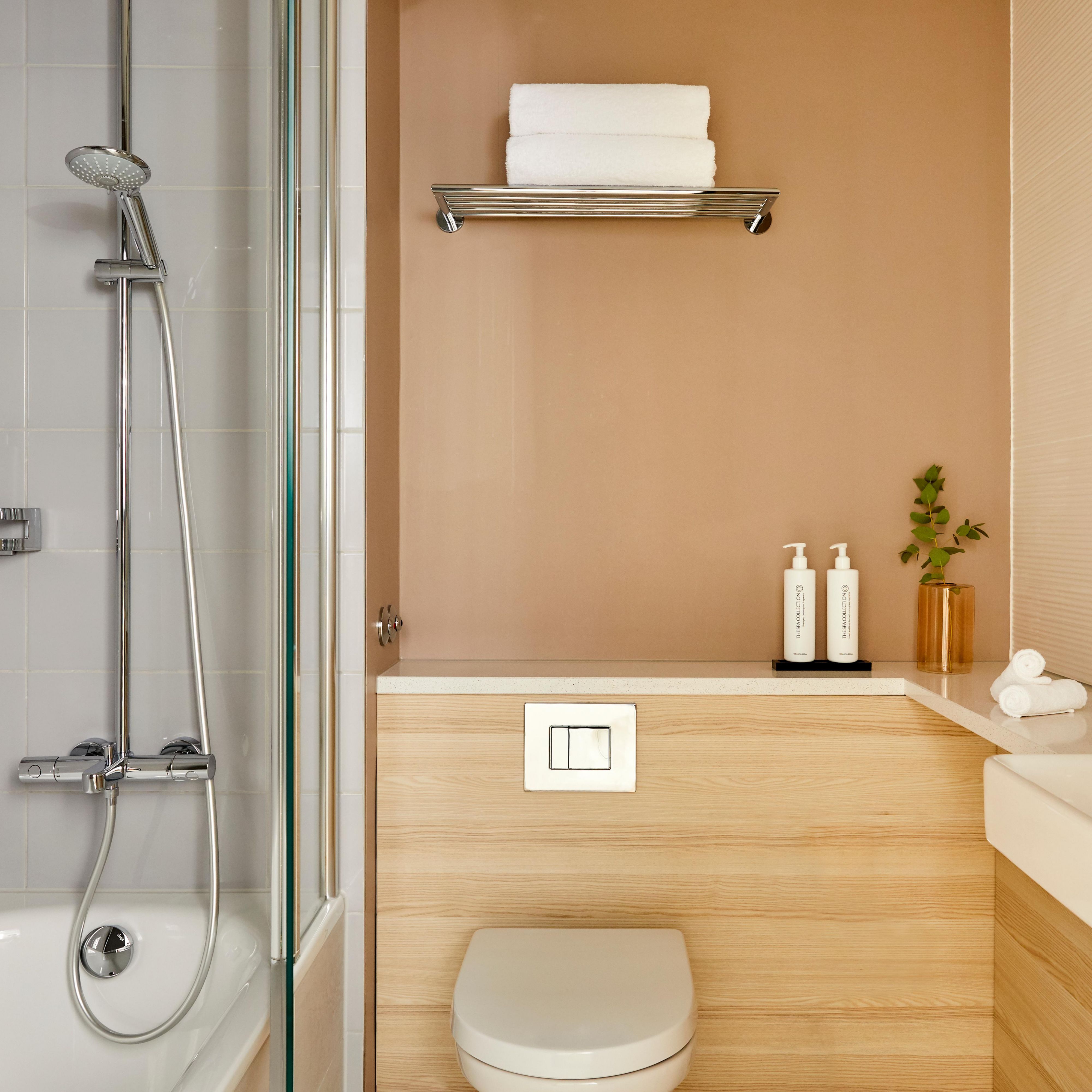 business-hotels-in-hamburg-deutschland-crowne-plaza-hamburg-stadt