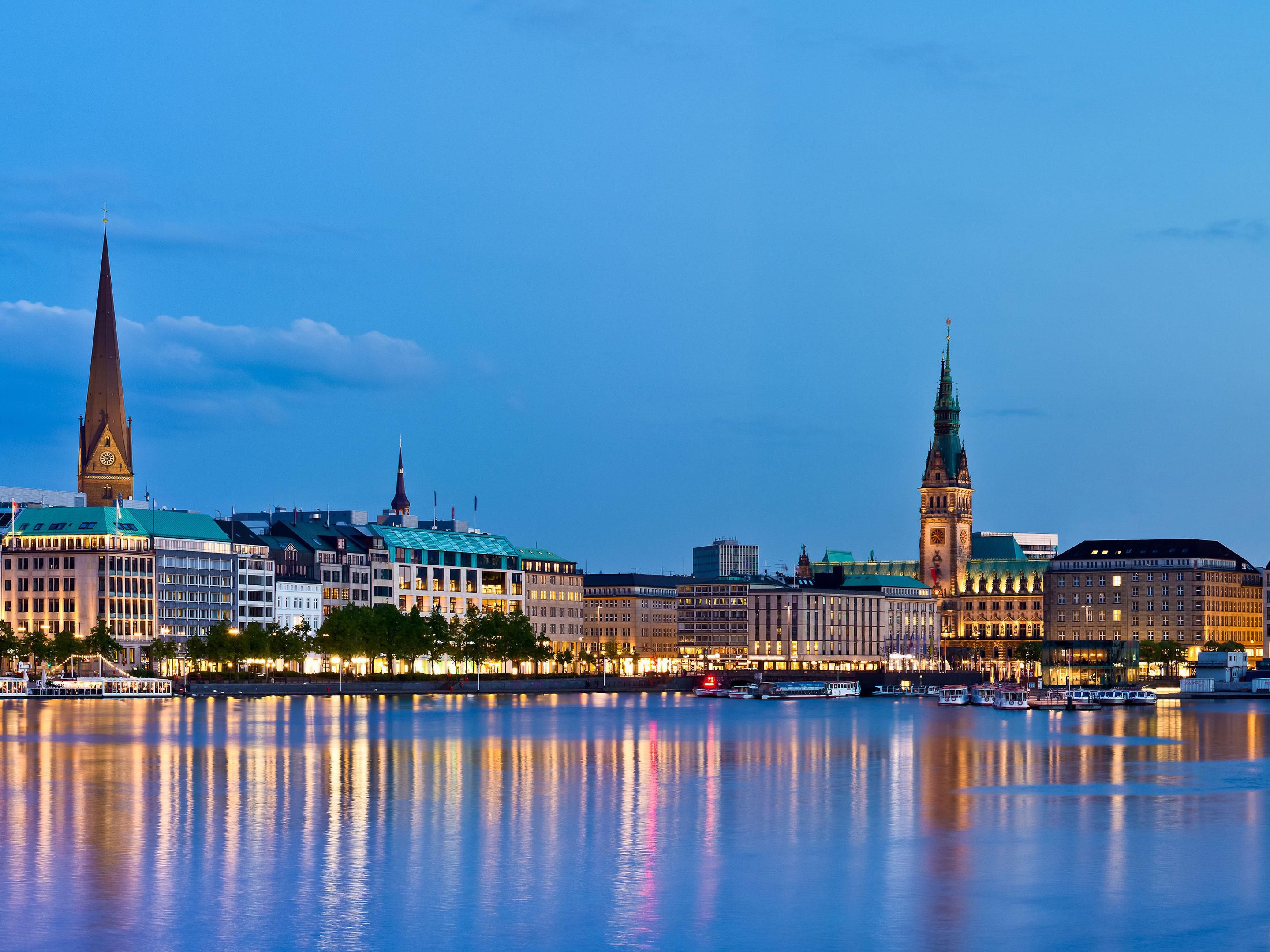 Business Hotels in Hamburg Germany | Crowne Plaza Hamburg - City Alster