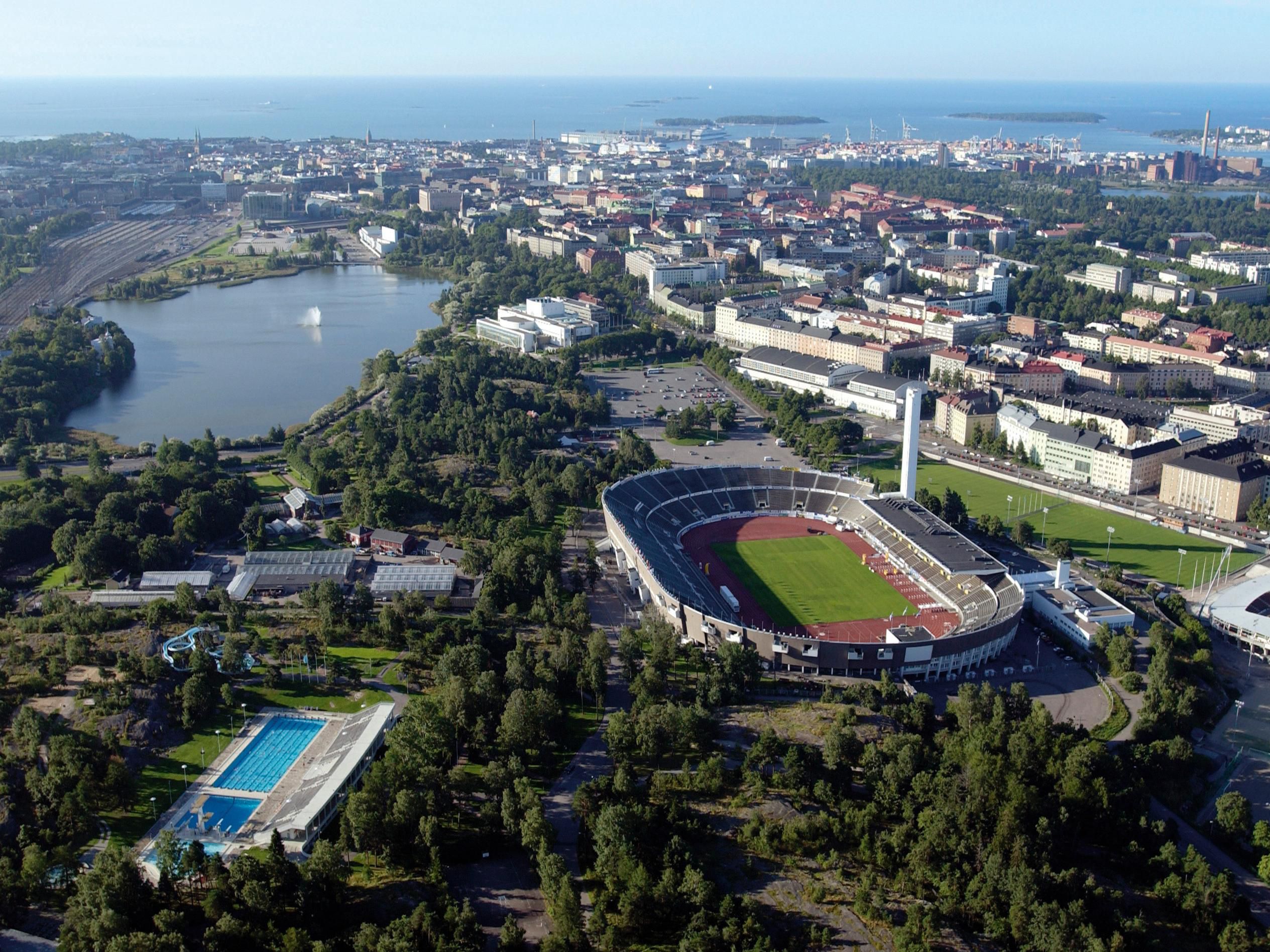 Crowne Plaza Helsinki - Hesperia | Helsinki Business Hotel With Pool