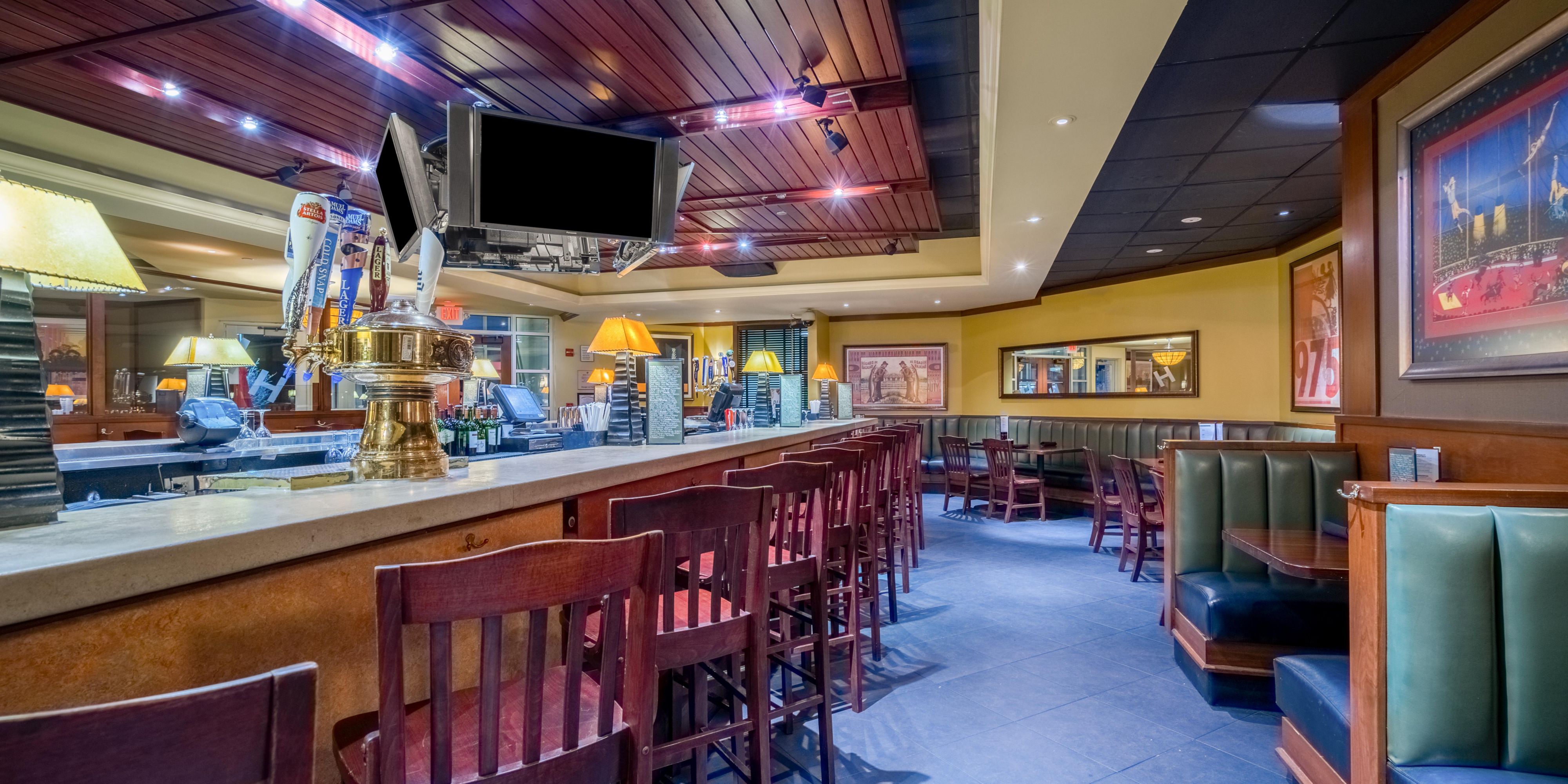 Hotels in Herndon, VA | Crowne Plaza Dulles