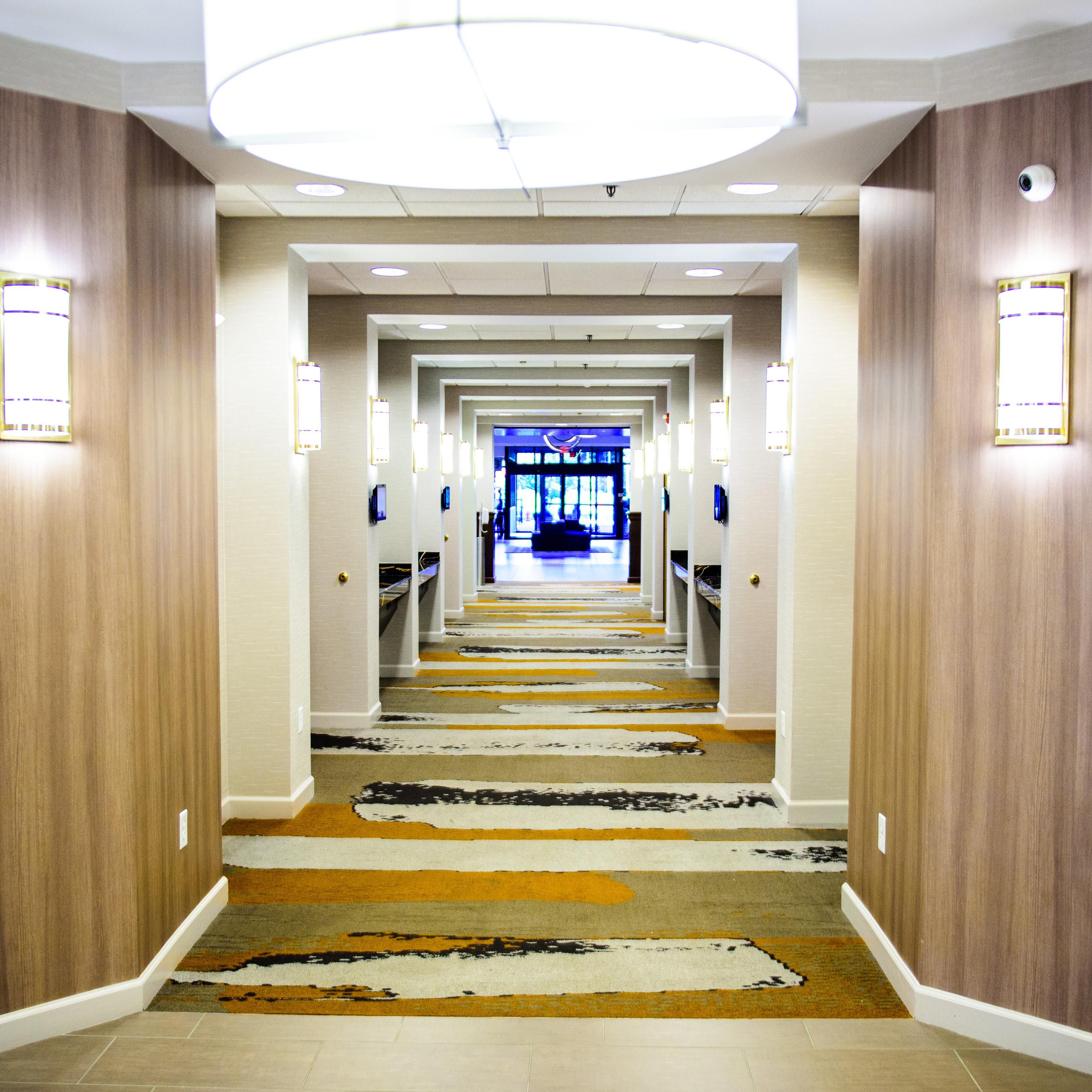 Hotels Near Dulles Airport | Crowne Plaza Dulles Airport - Herndon ...