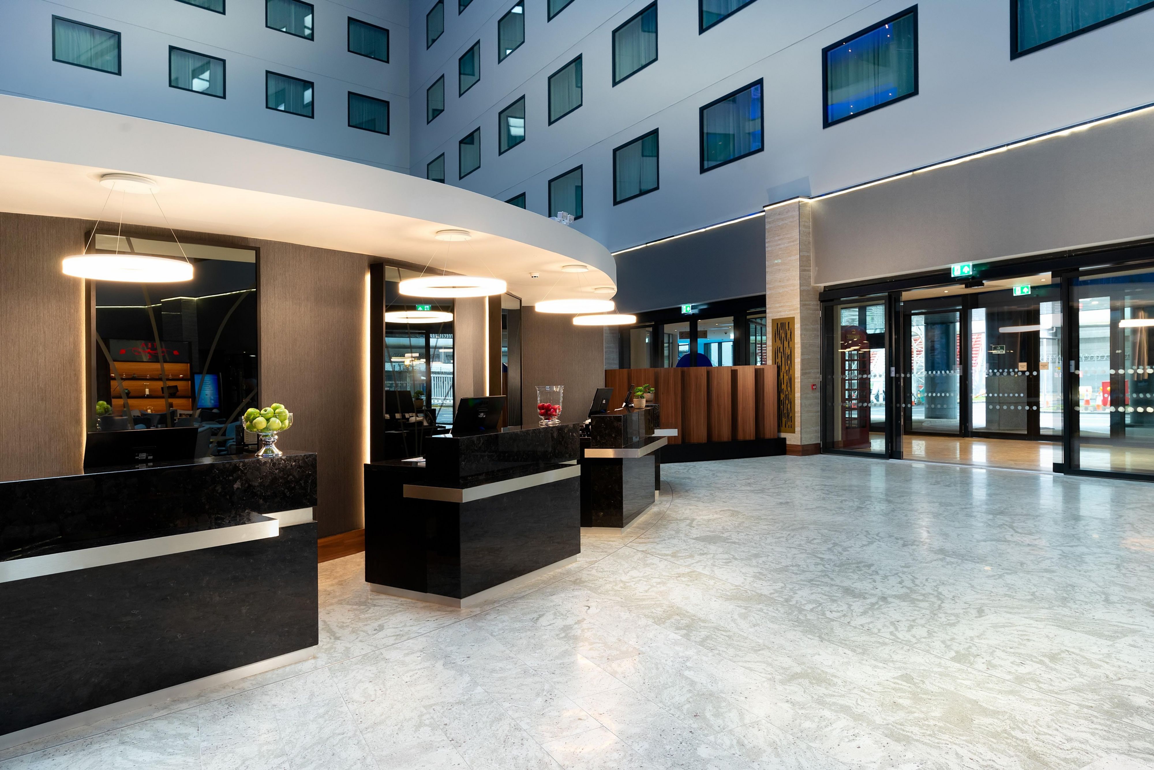Heathrow Airport Hotels - Terminal 4 | Crowne Plaza London Heathrow T4