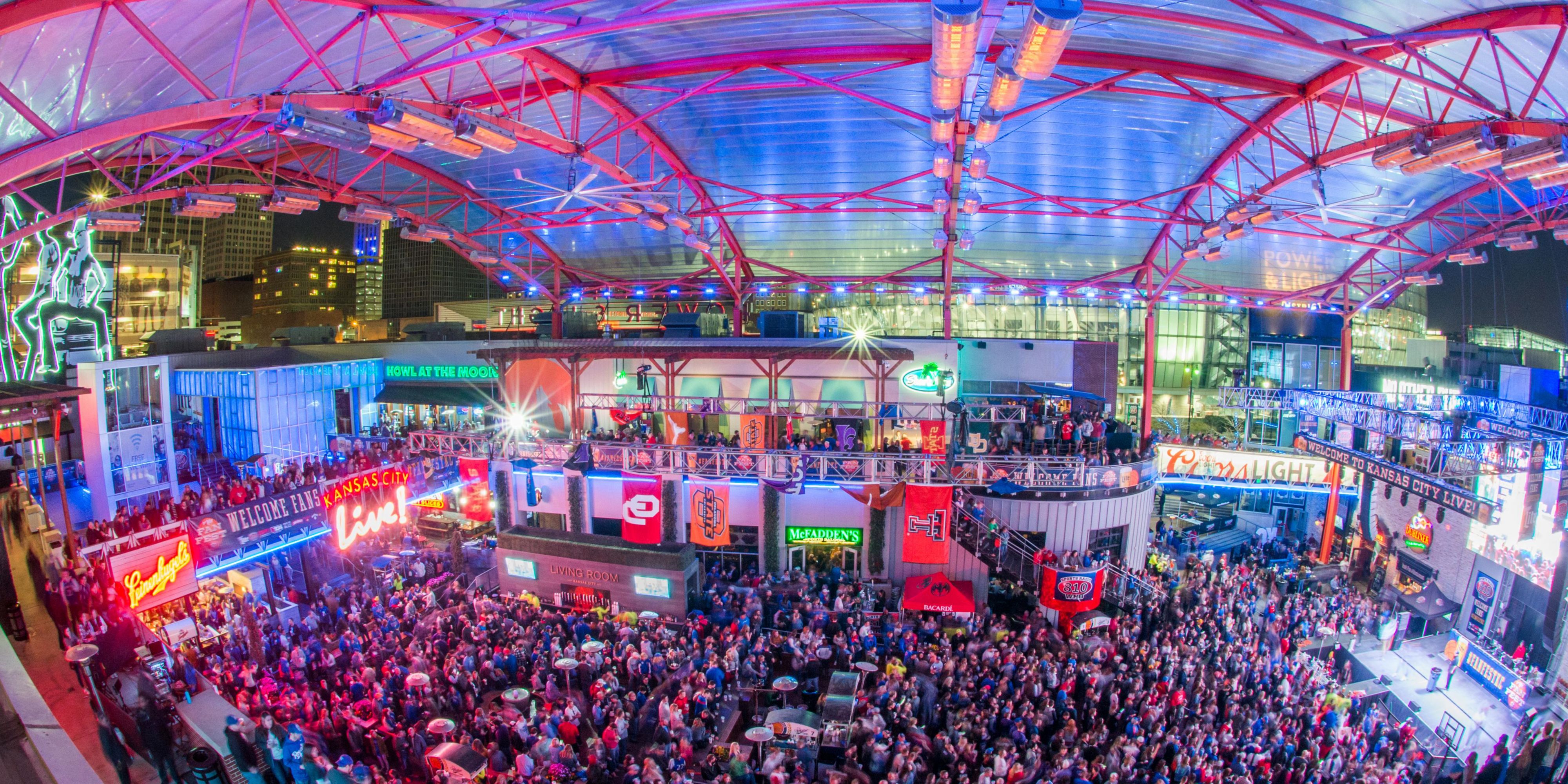 Things to do in Downtown Kansas City| Crowne Plaza Kansas City Downtown