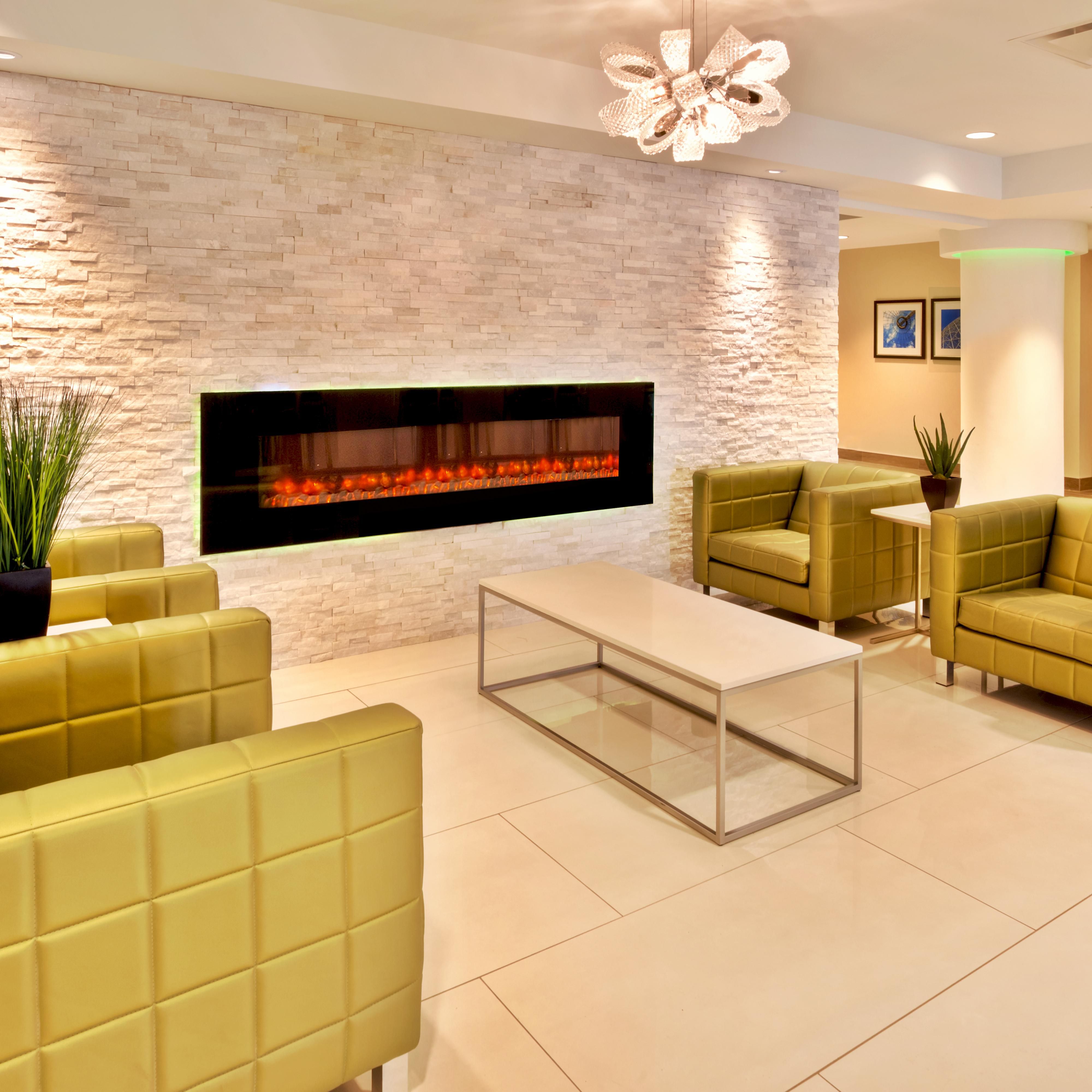 Hotels in Kitchener, Ontario | Crowne Plaza Kitchener-Waterloo