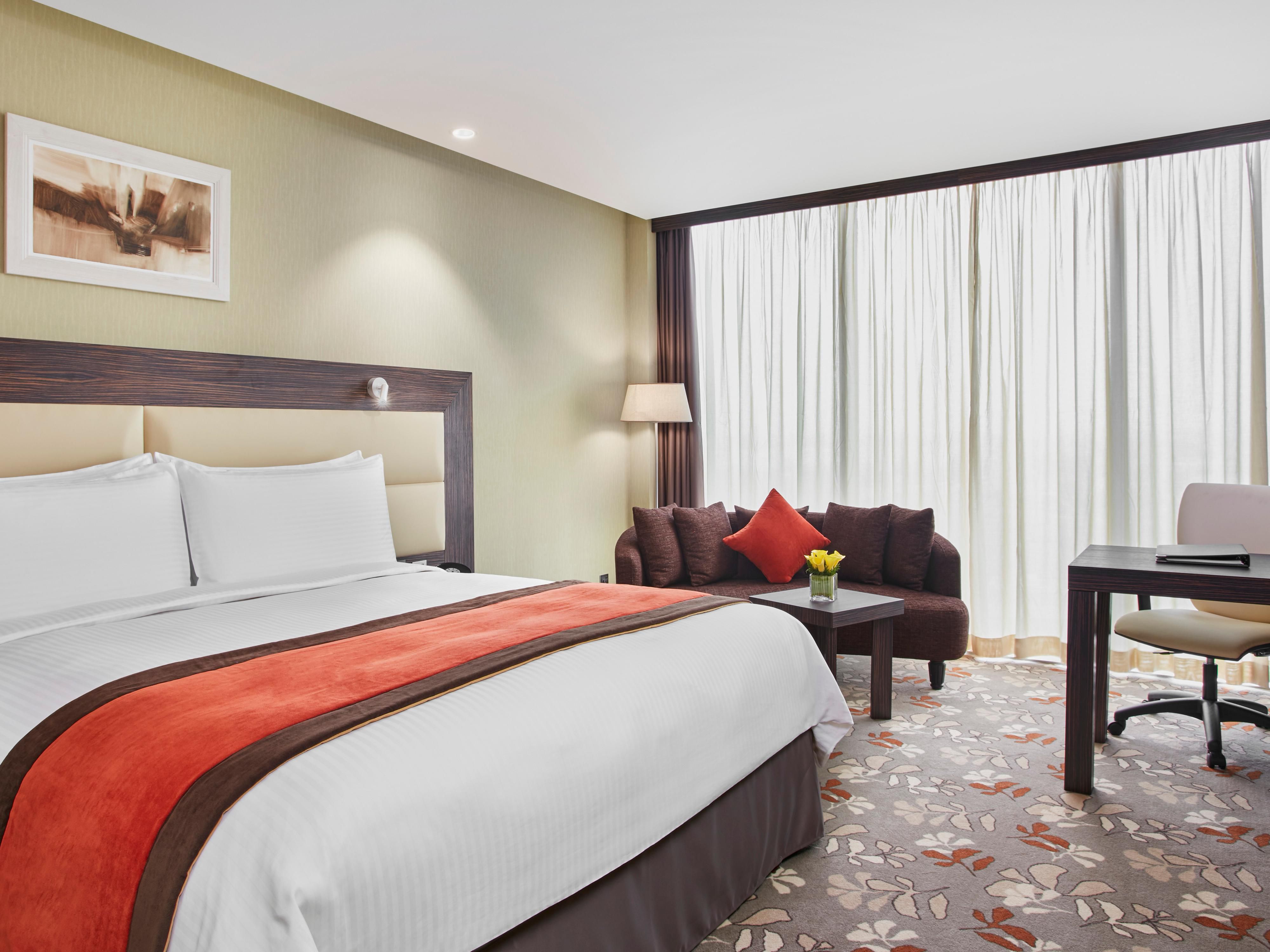 Crowne Plaza Kuwait Al Thuraya City - Kuwait City, Kuwait