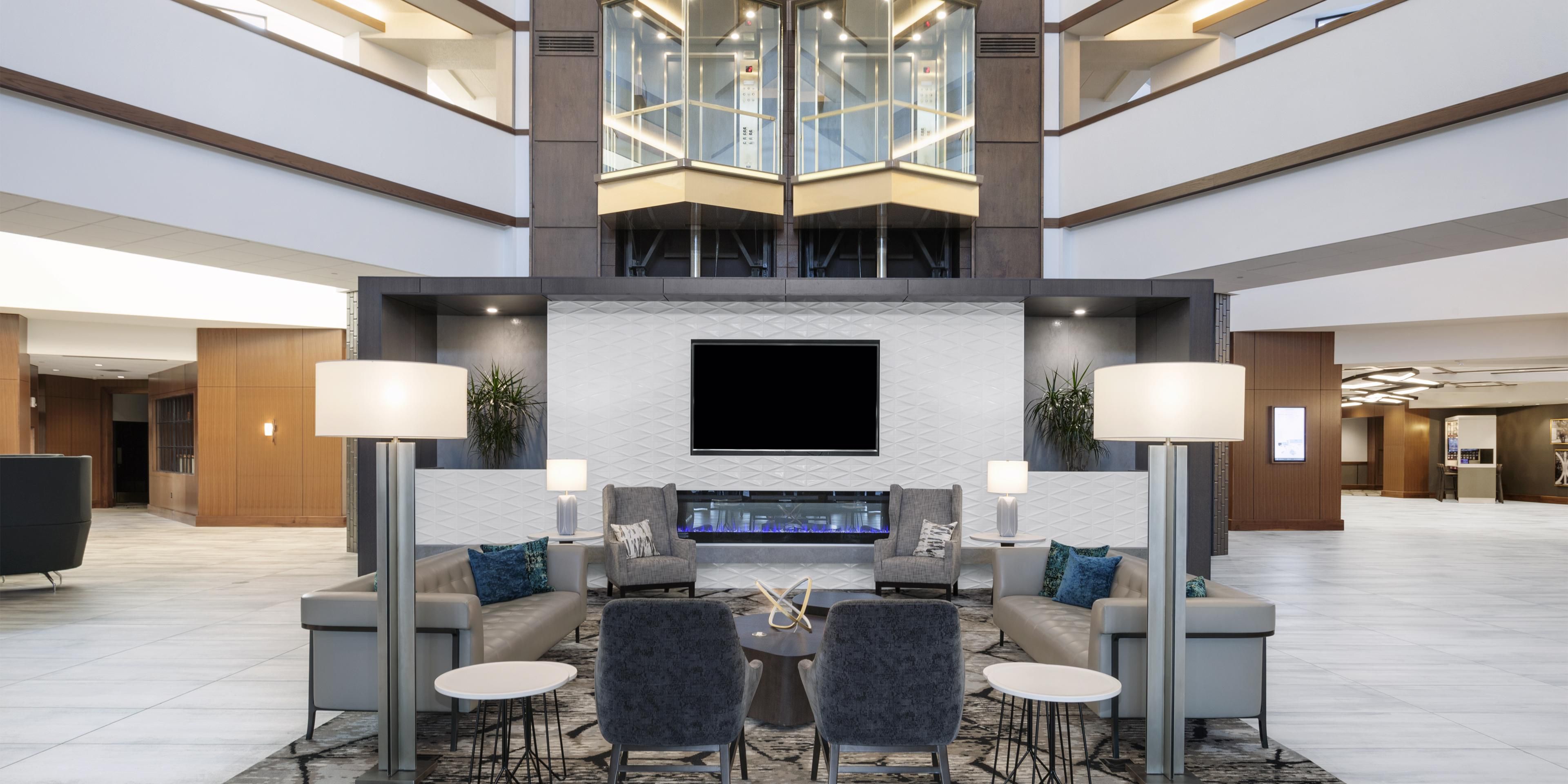 Hotels in Lansing, MI | 크라운플라자 랜싱