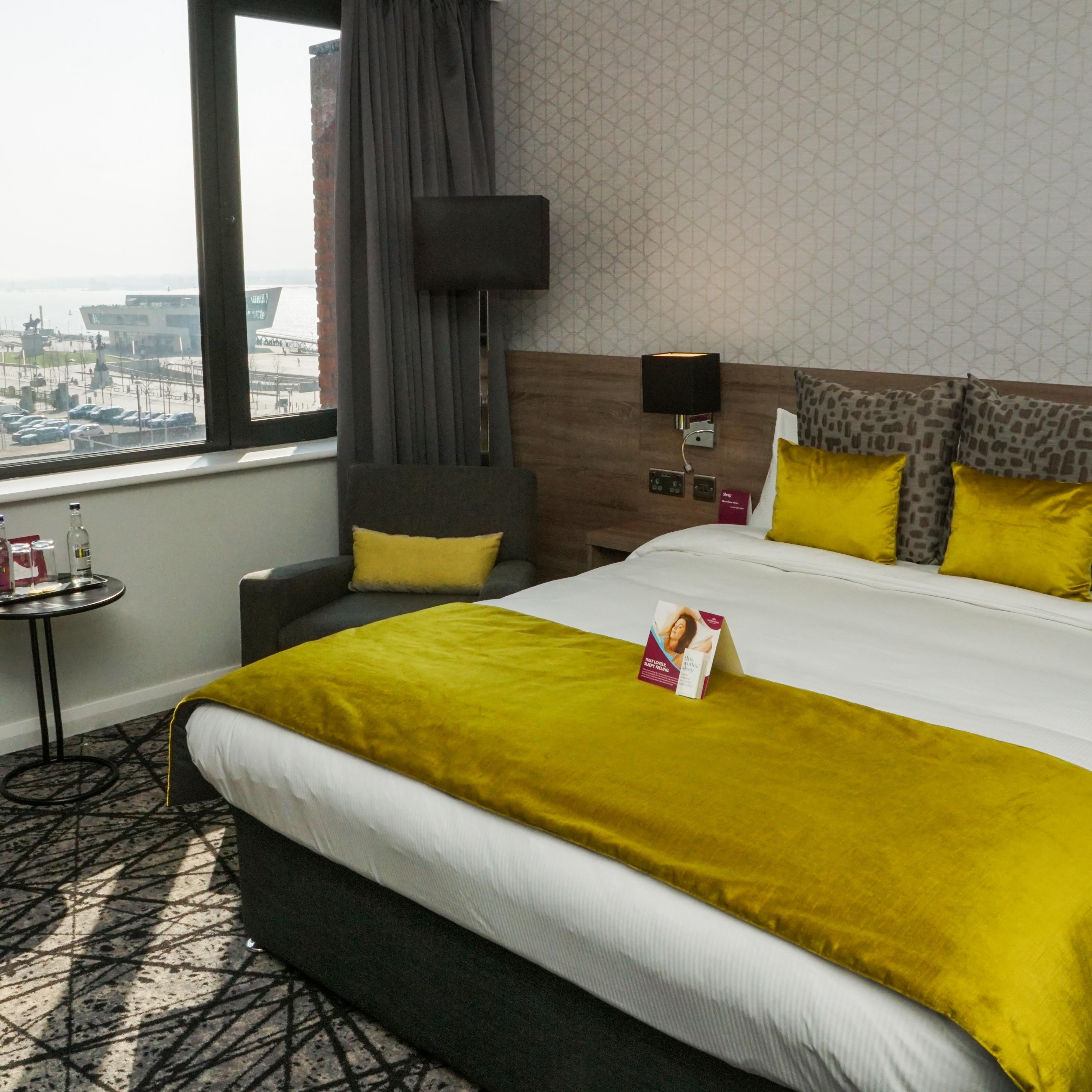 Central 4-Star Hotel: Crowne Plaza Liverpool City Centre