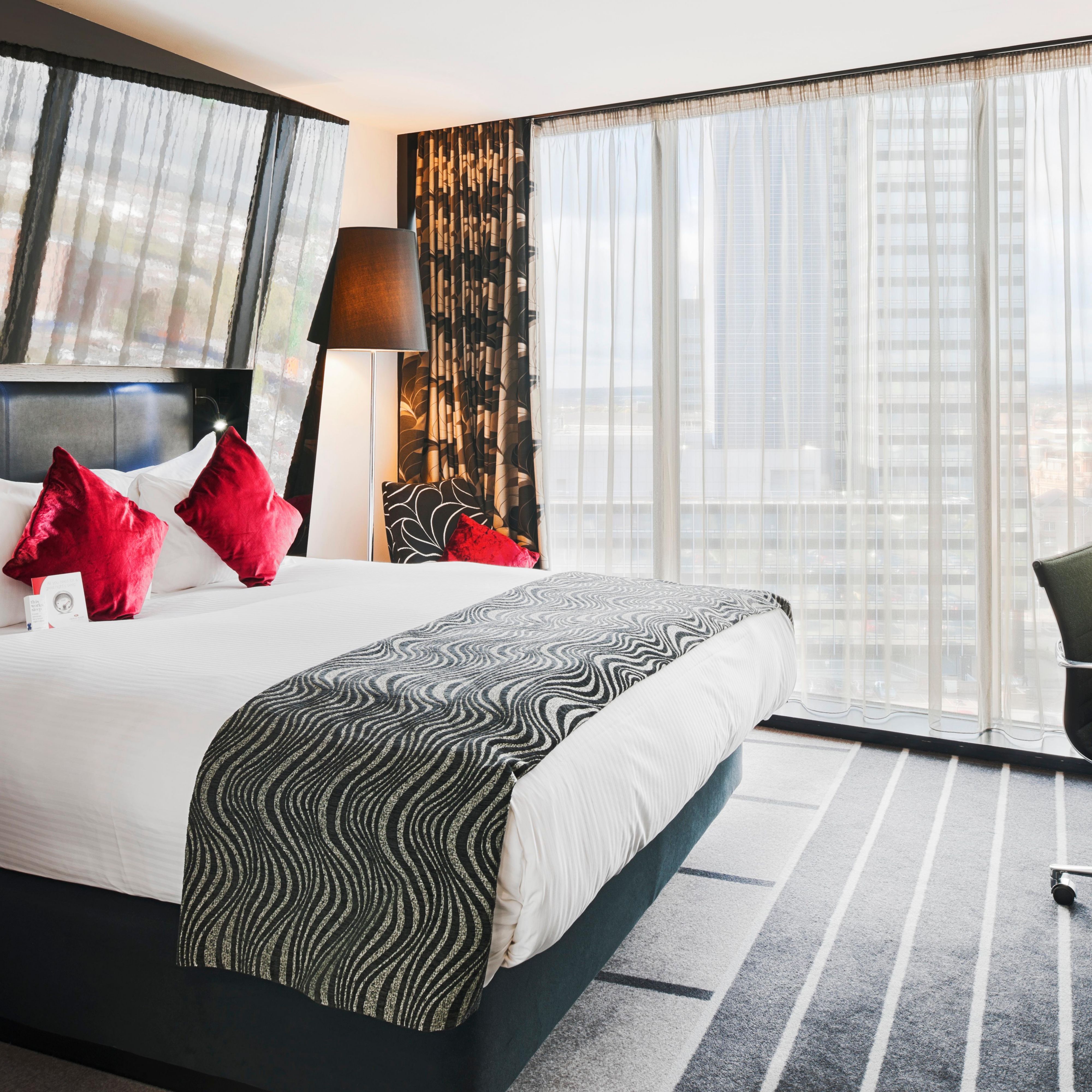 4-Star Hotel: Crowne Plaza Manchester City Centre