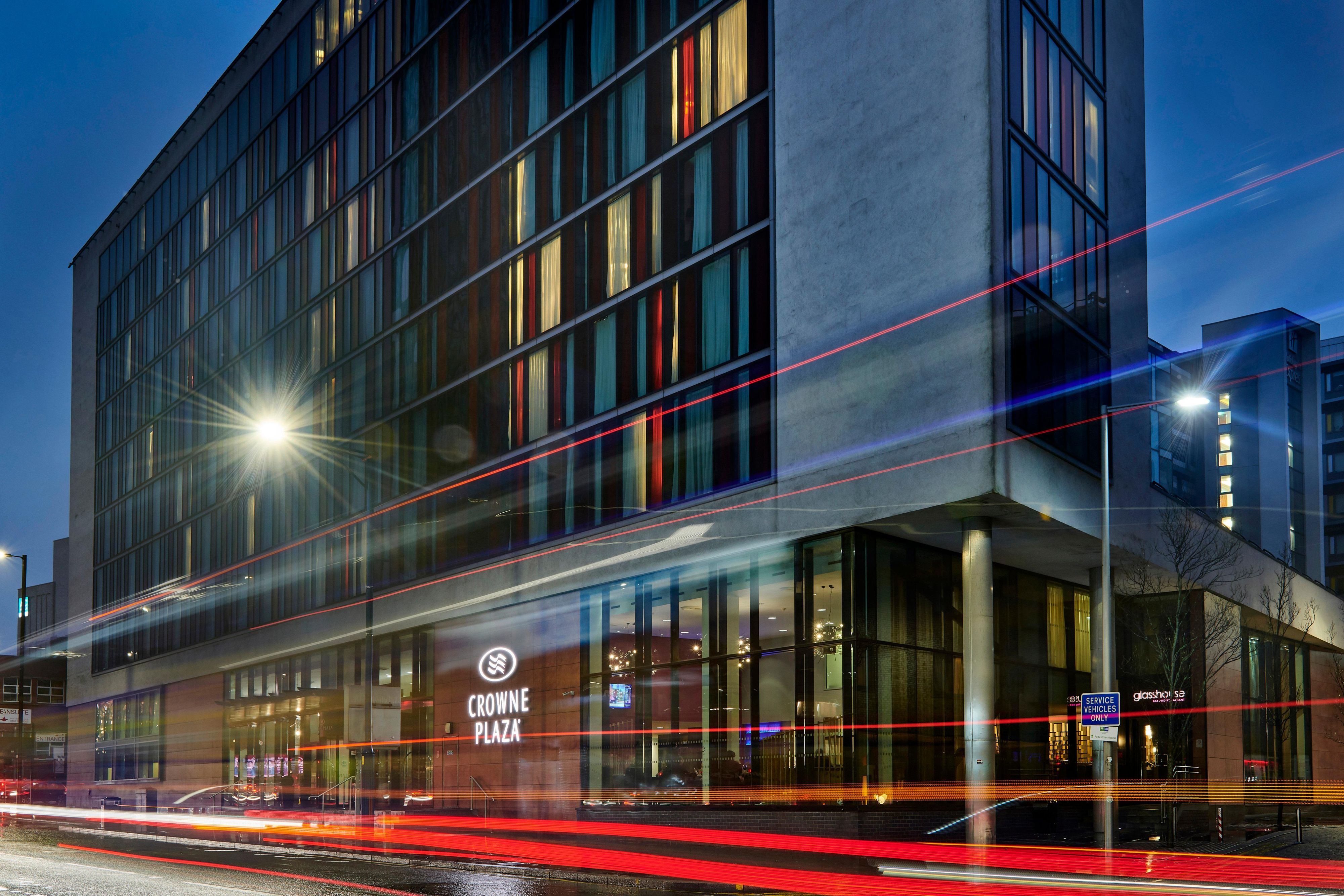 4-Star Hotel: Crowne Plaza Manchester City Centre