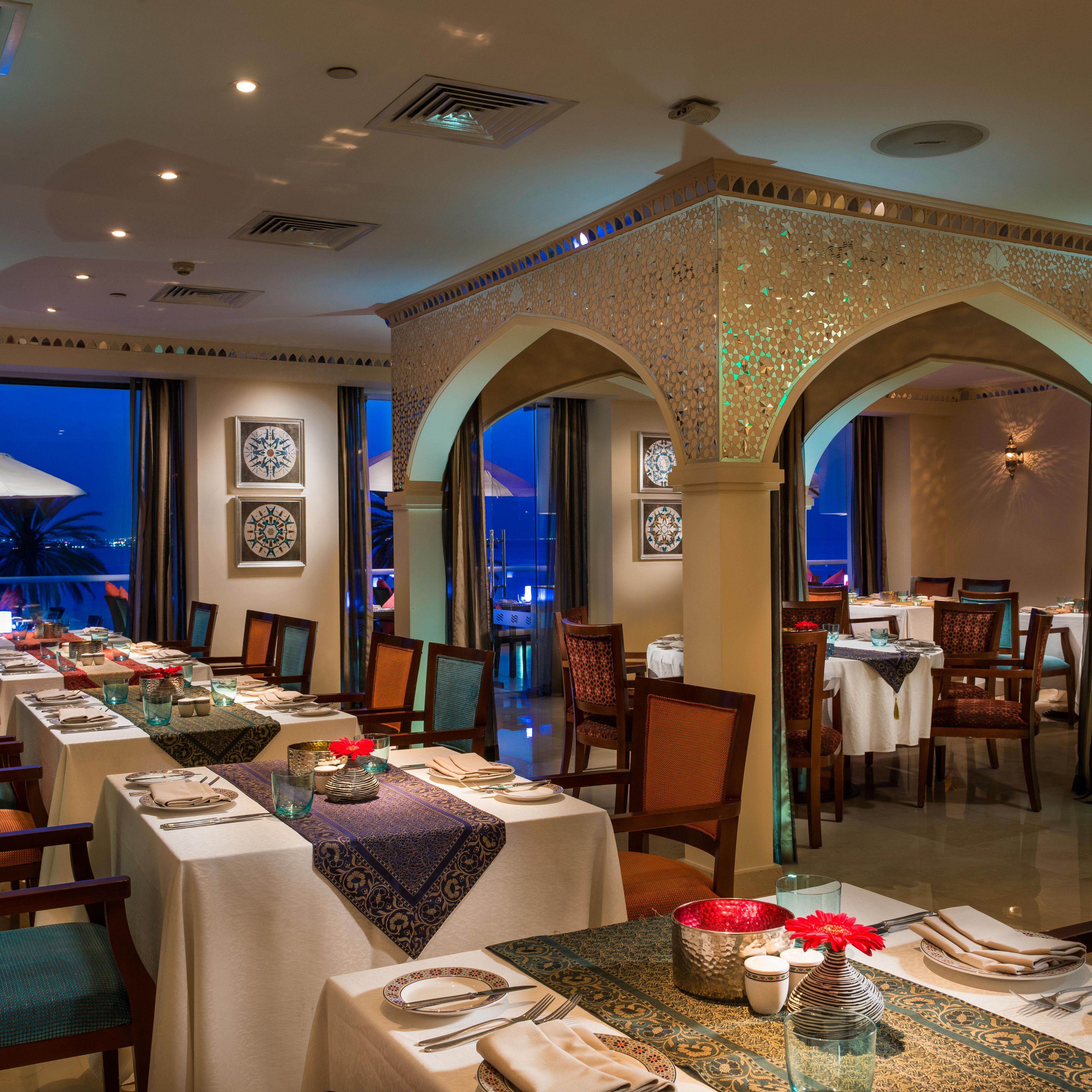 Crowne Plaza Muscat - Muscat, Oman