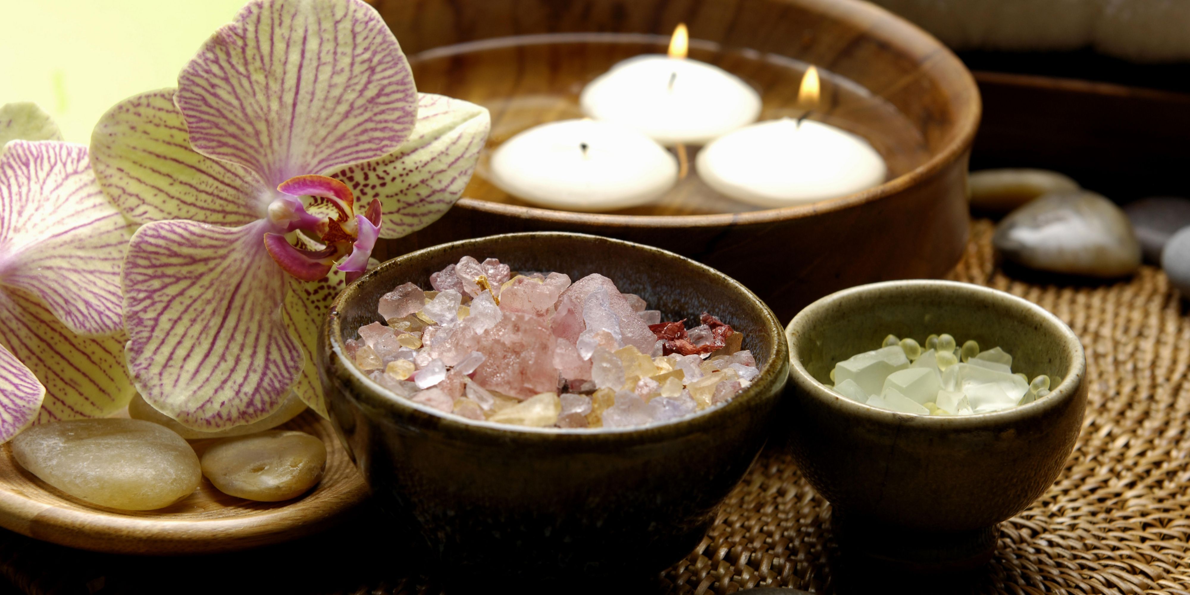 Beachfront Hotel in the Heart of Muscat | Crowne Plaza Muscat