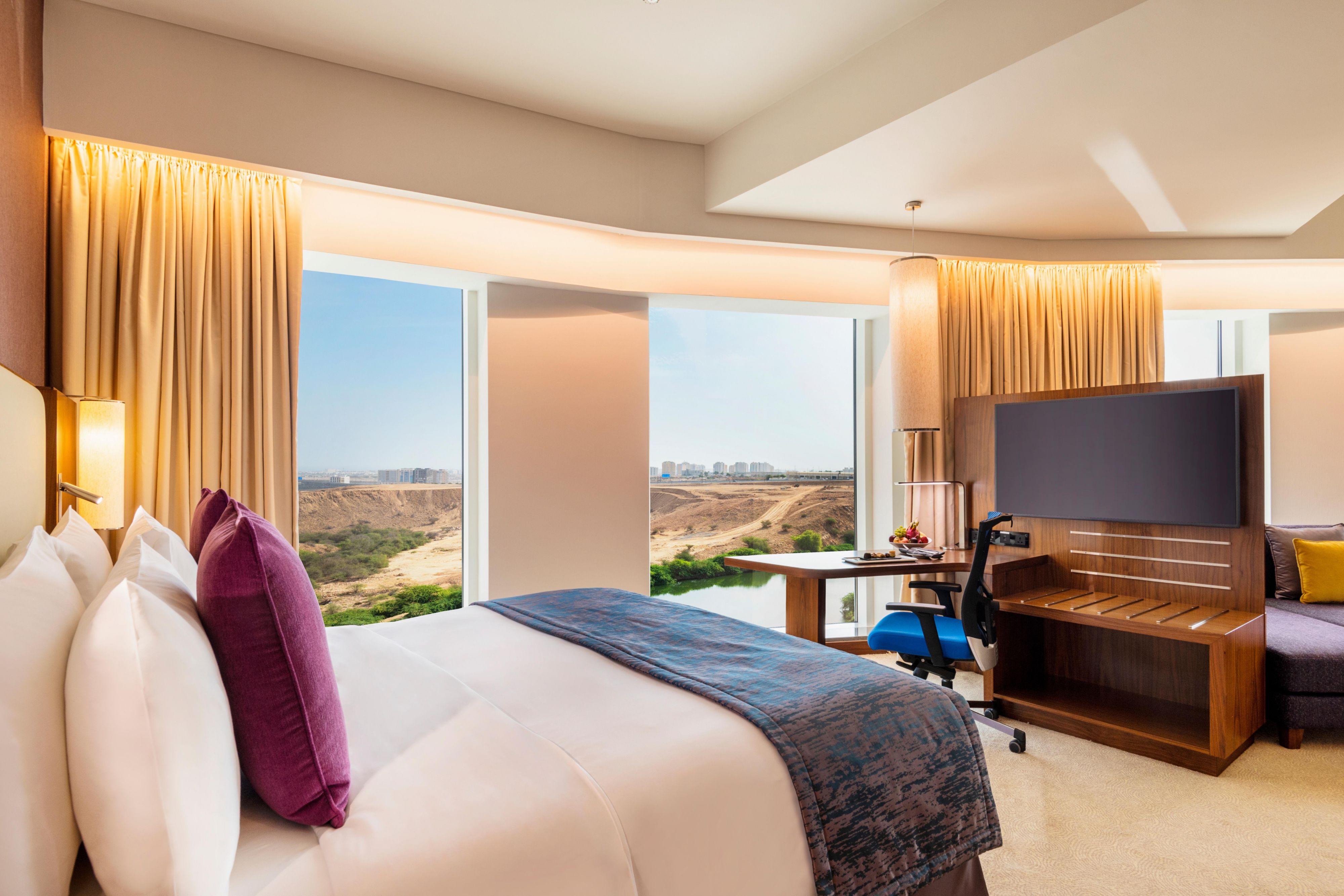 Crowne Plaza Muscat Oman Convention and Exhibition Centre