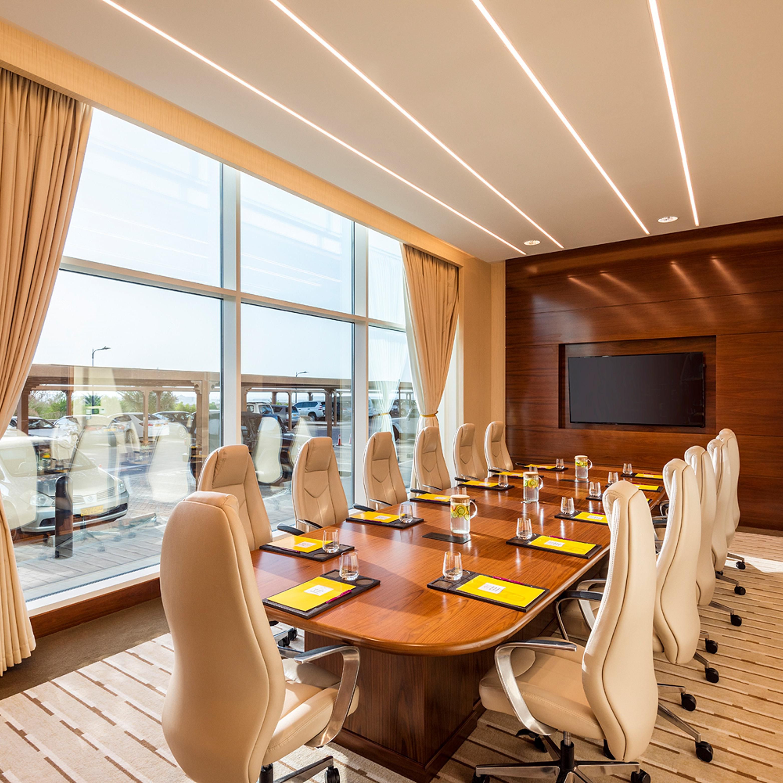 Crowne Plaza Muscat OCEC - Muscat, Oman