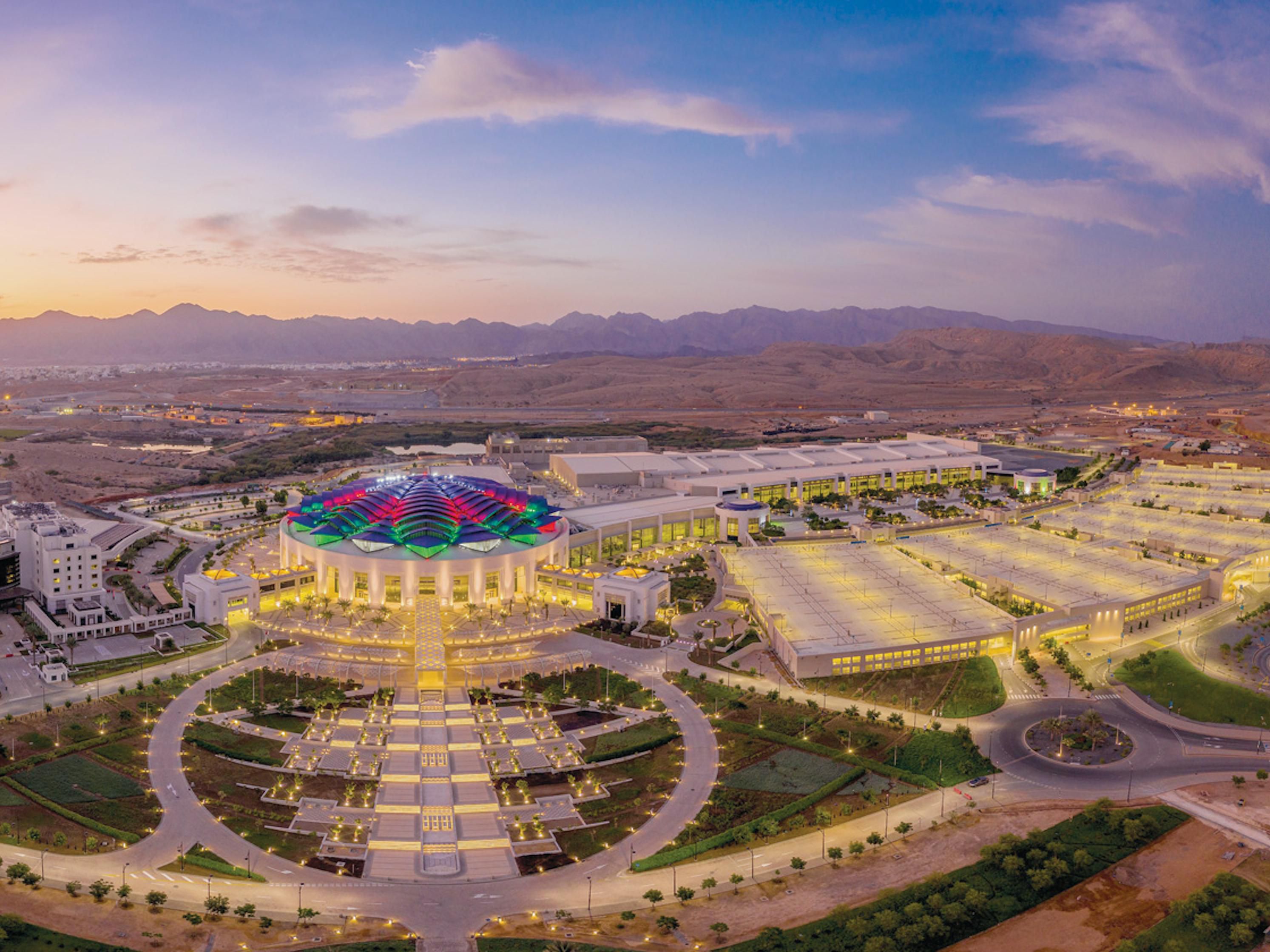 Crowne Plaza Muscat Oman Convention and Exhibition Centre