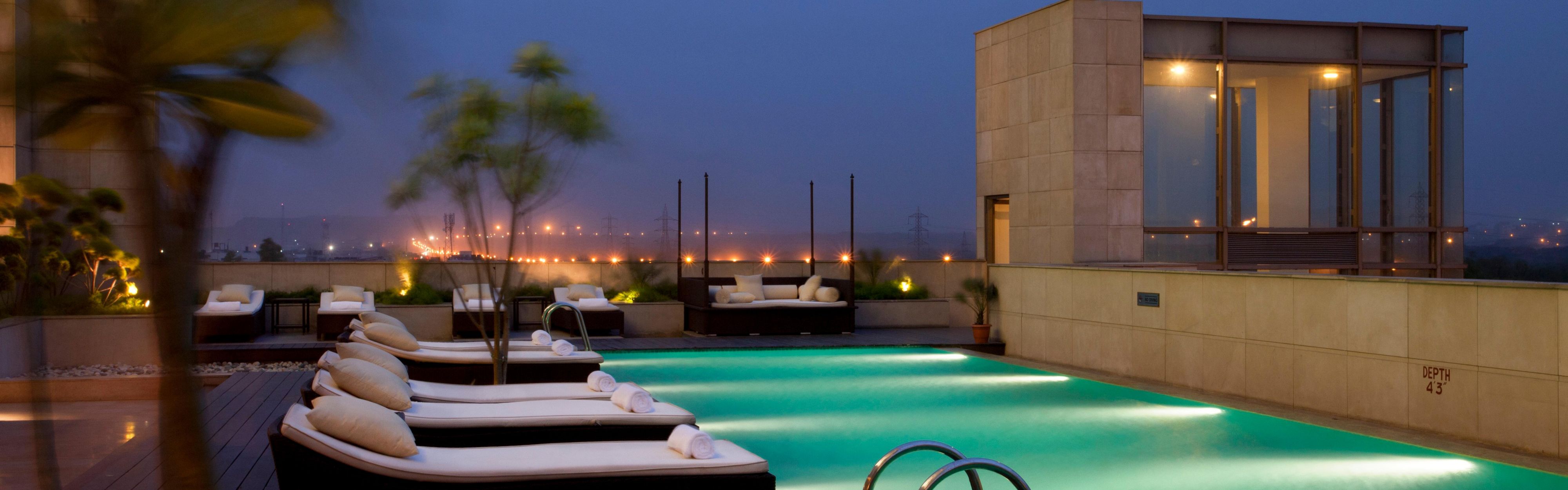 Crowne Plaza New Delhi Okhla - Business Hotel, Best Price Guarantee