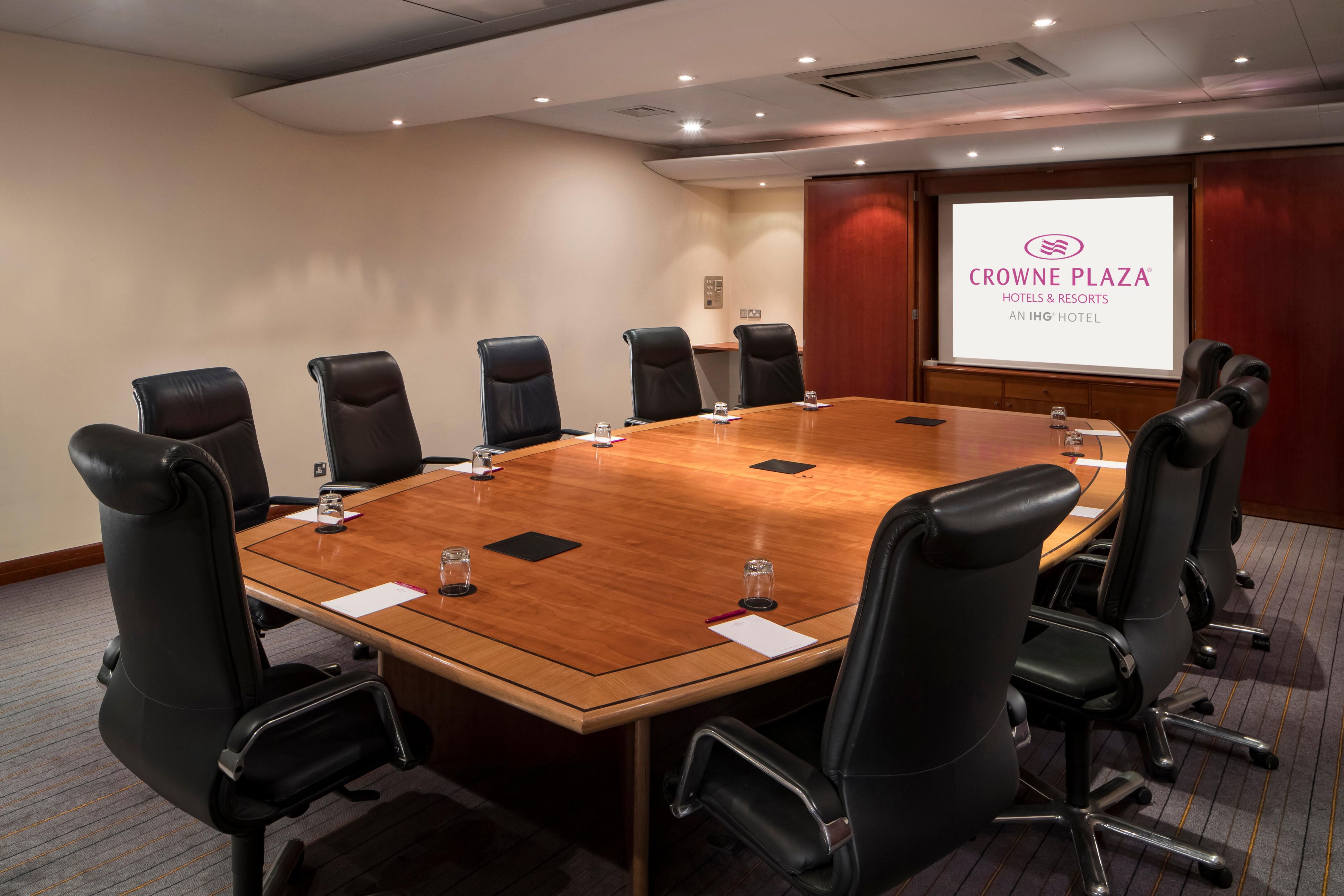 4-Star Hotels In Nottingham: Crowne Plaza Nottingham