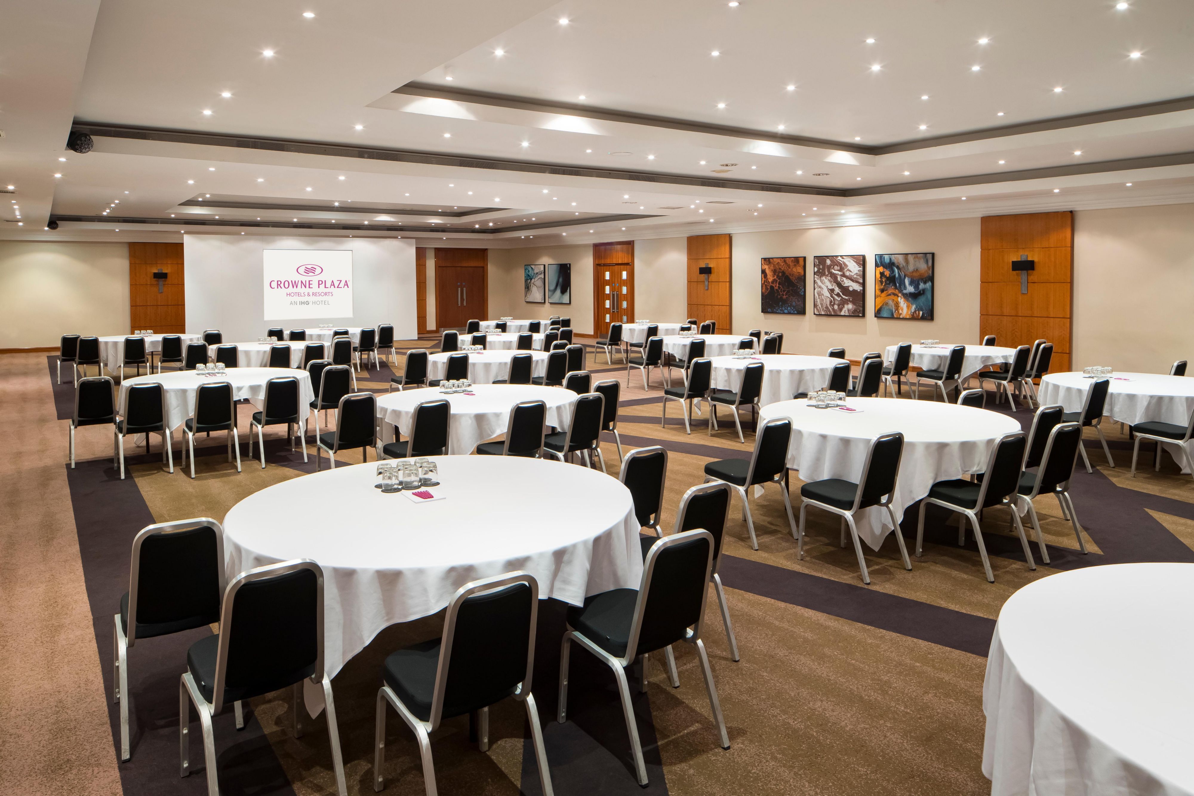 4-Star Hotels In Nottingham: Crowne Plaza Nottingham