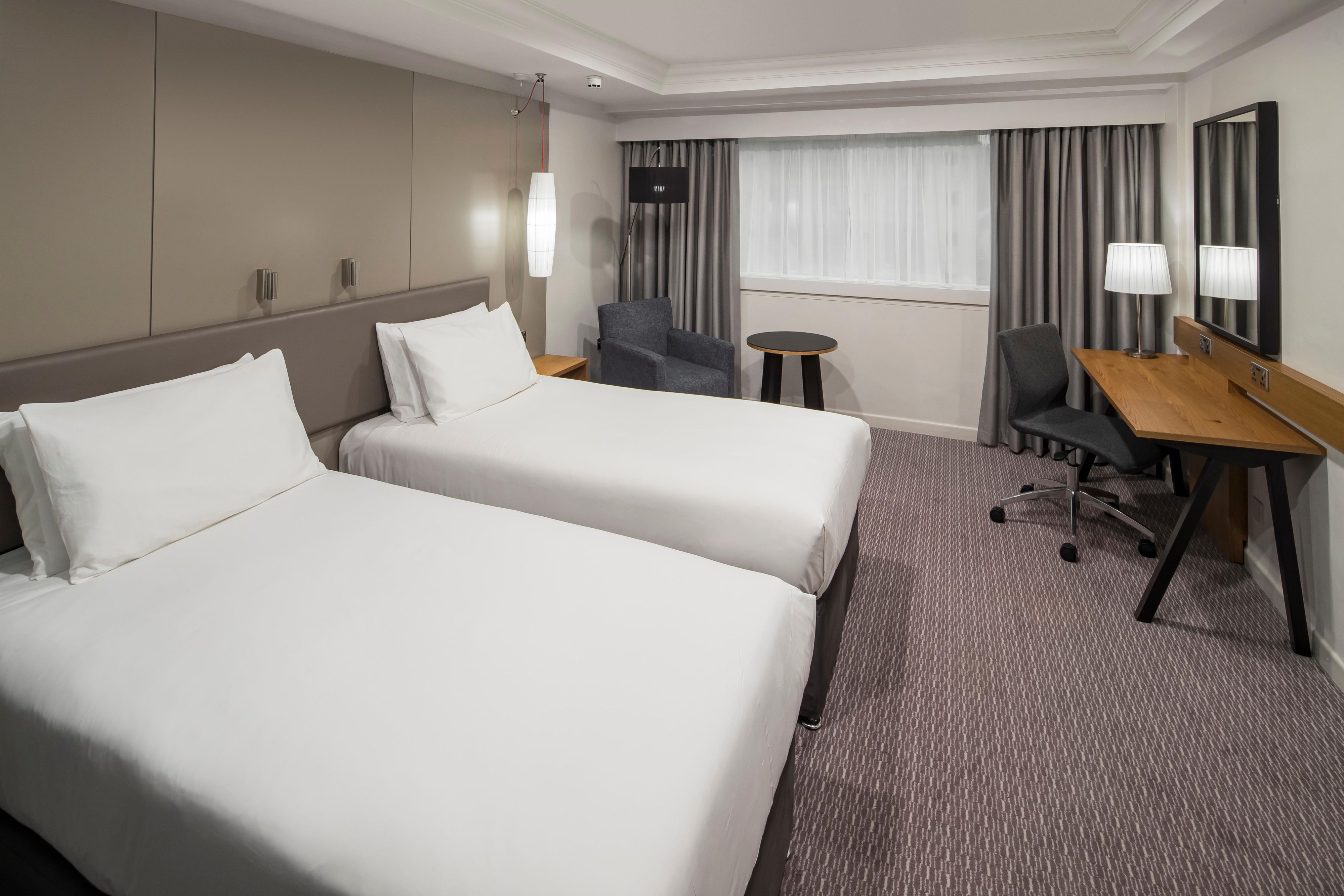 4-Star Hotels In Nottingham: Crowne Plaza Nottingham