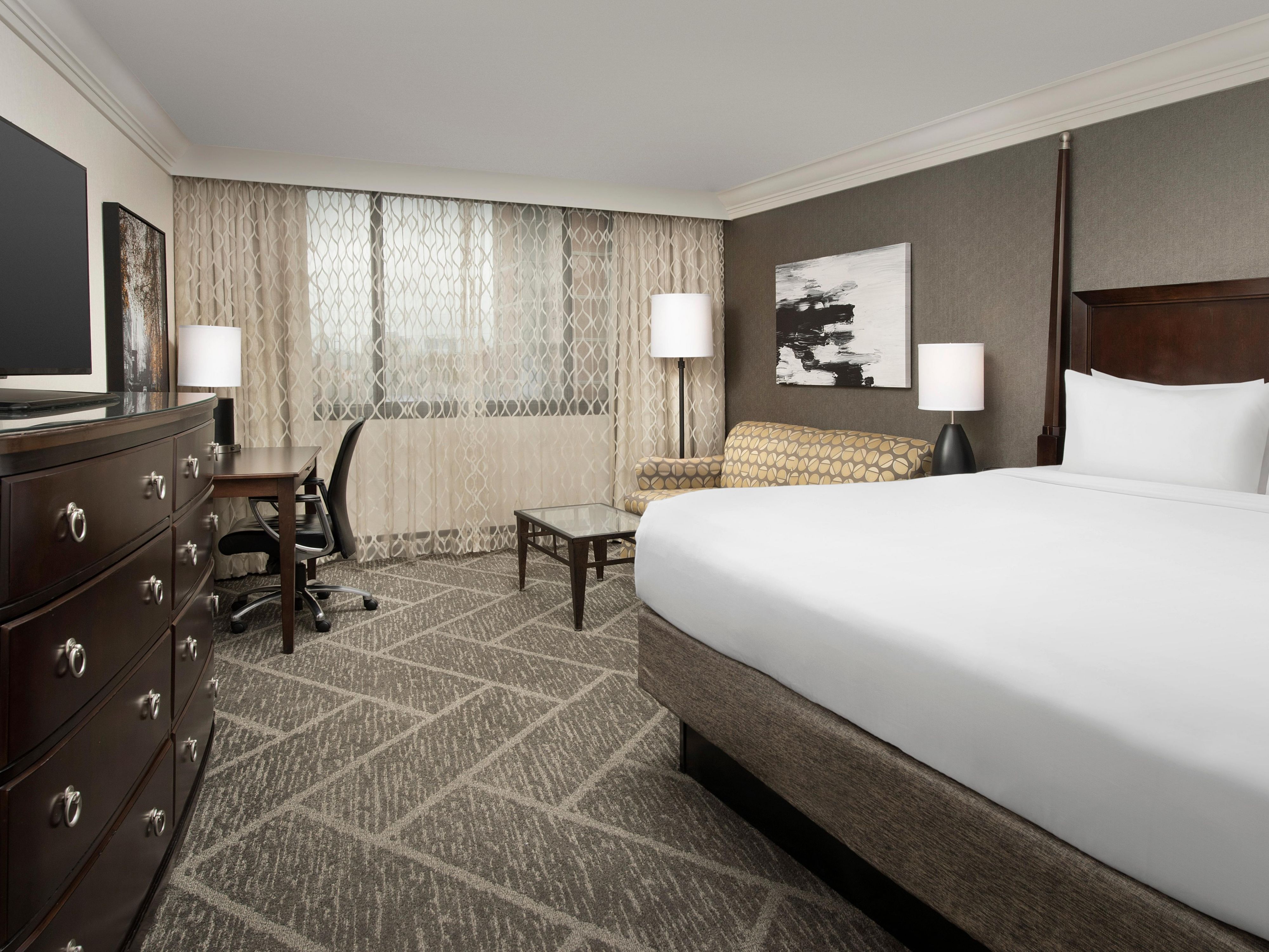 Downtown Portland Hotels Near Oregon Convention Center | Crowne Plaza ...