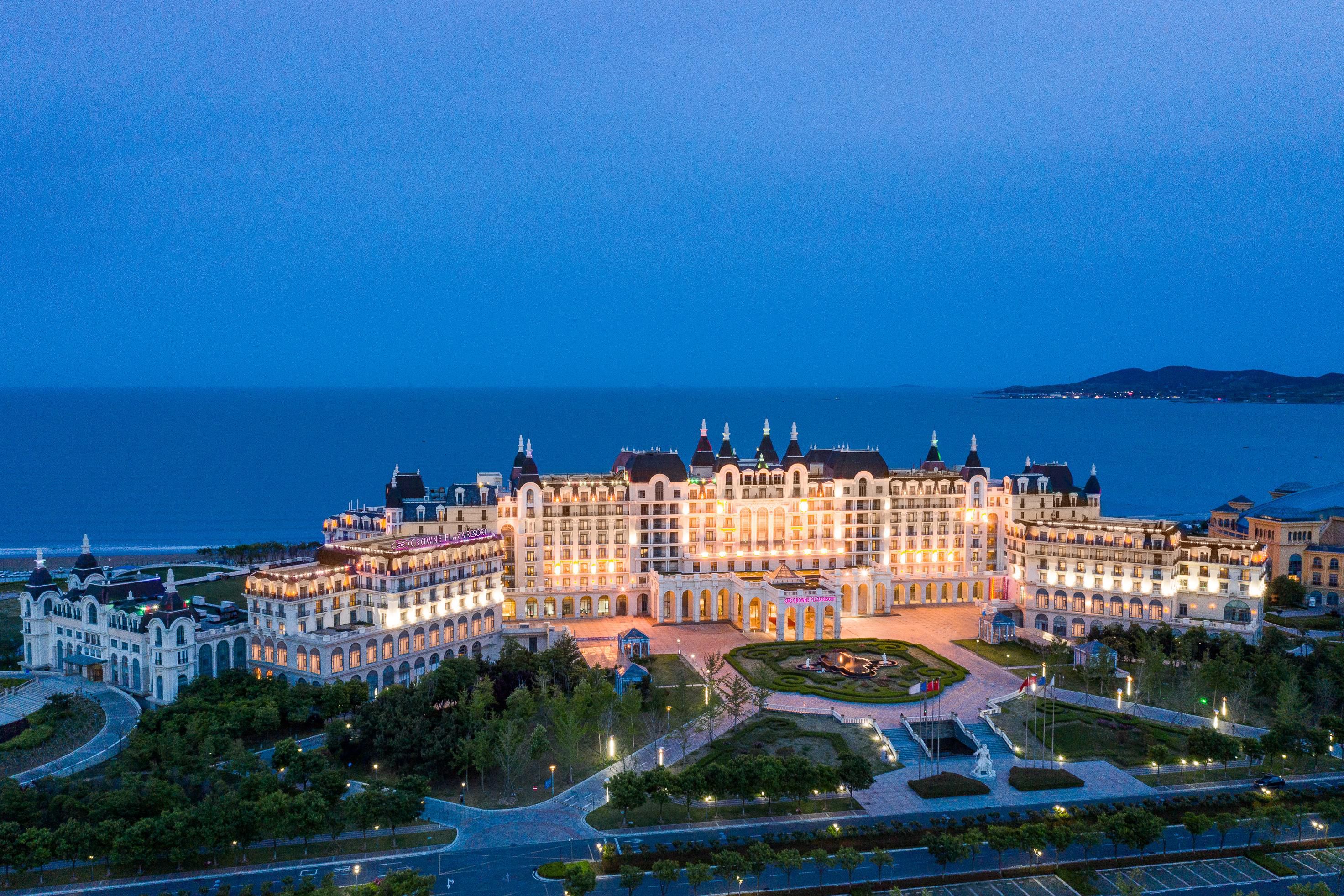 Crowne Plaza Qingdao Ocean Spring Resort - Qingdao, Mainland China